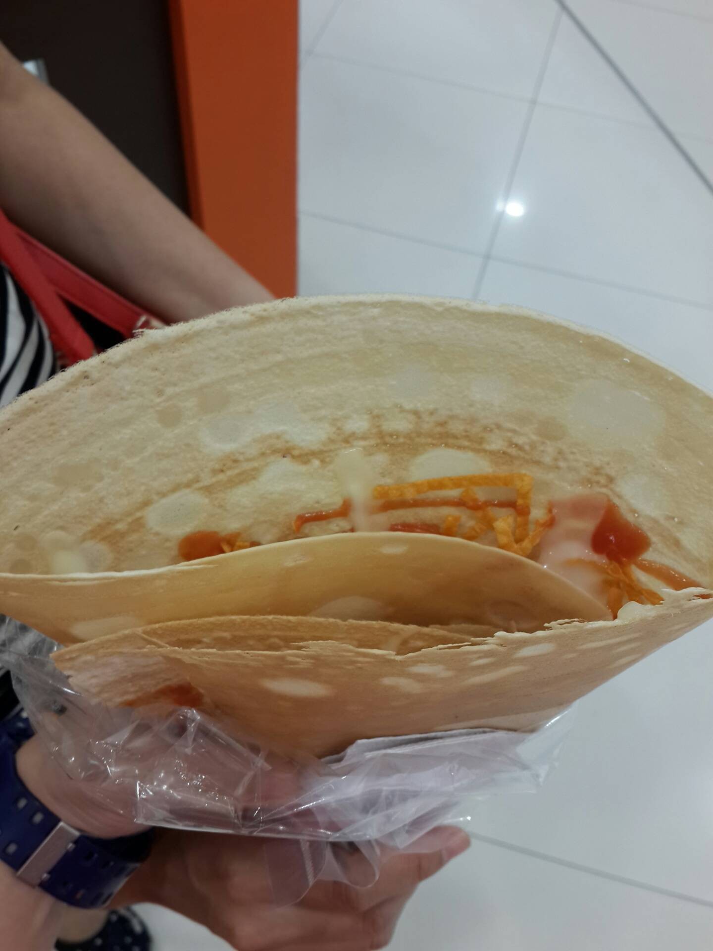 รีวิว Freshy Crepe แฟชั่นไอส์แลนด์ - น้านเครปกลิ่นหอม