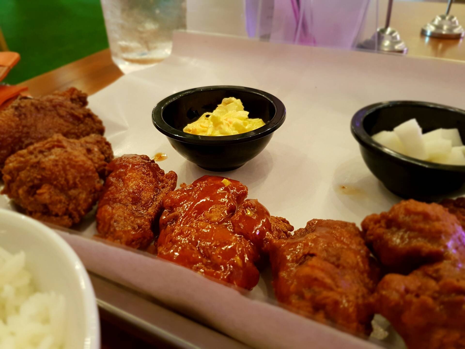 รีวิว Chickaboom - รสชาดเราคิดว่าซอสควรจะถึงเครื่องมากกว่านี้ ยังหวาน ...