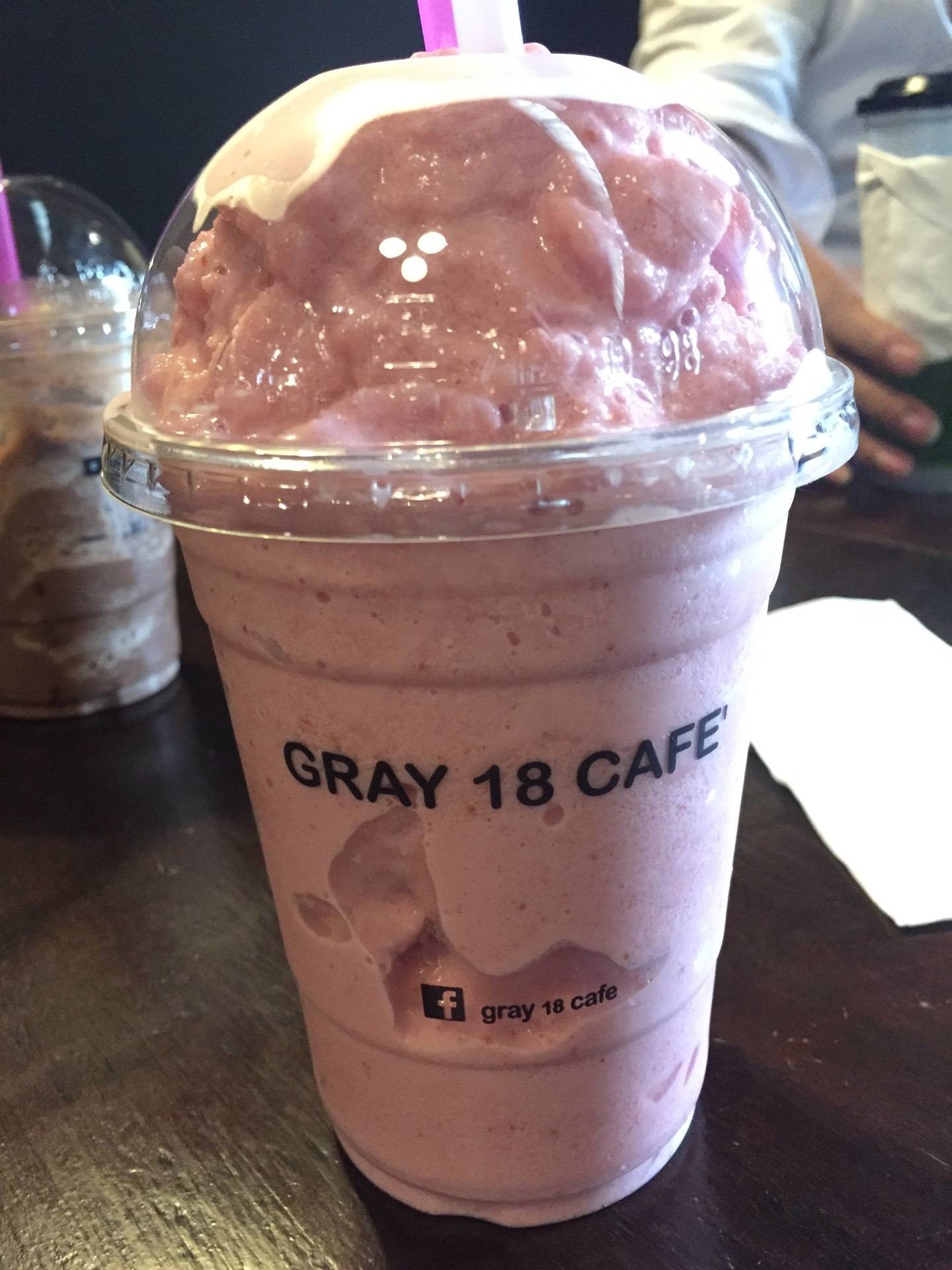 รีวิว GRAY 18 CAFE Traveller ตรงข้ามทางเข้าชินตา โรงเรียนพรศิริกุลเก่า - ร้านกาแฟบรรยากาศดี ...