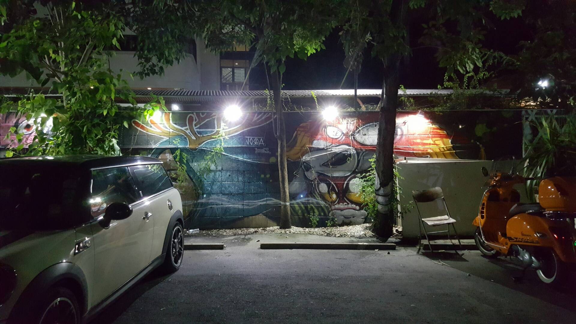 รีวิว Surface Bangkok - Ice Plant salad อร่อยมาก - Wongnai