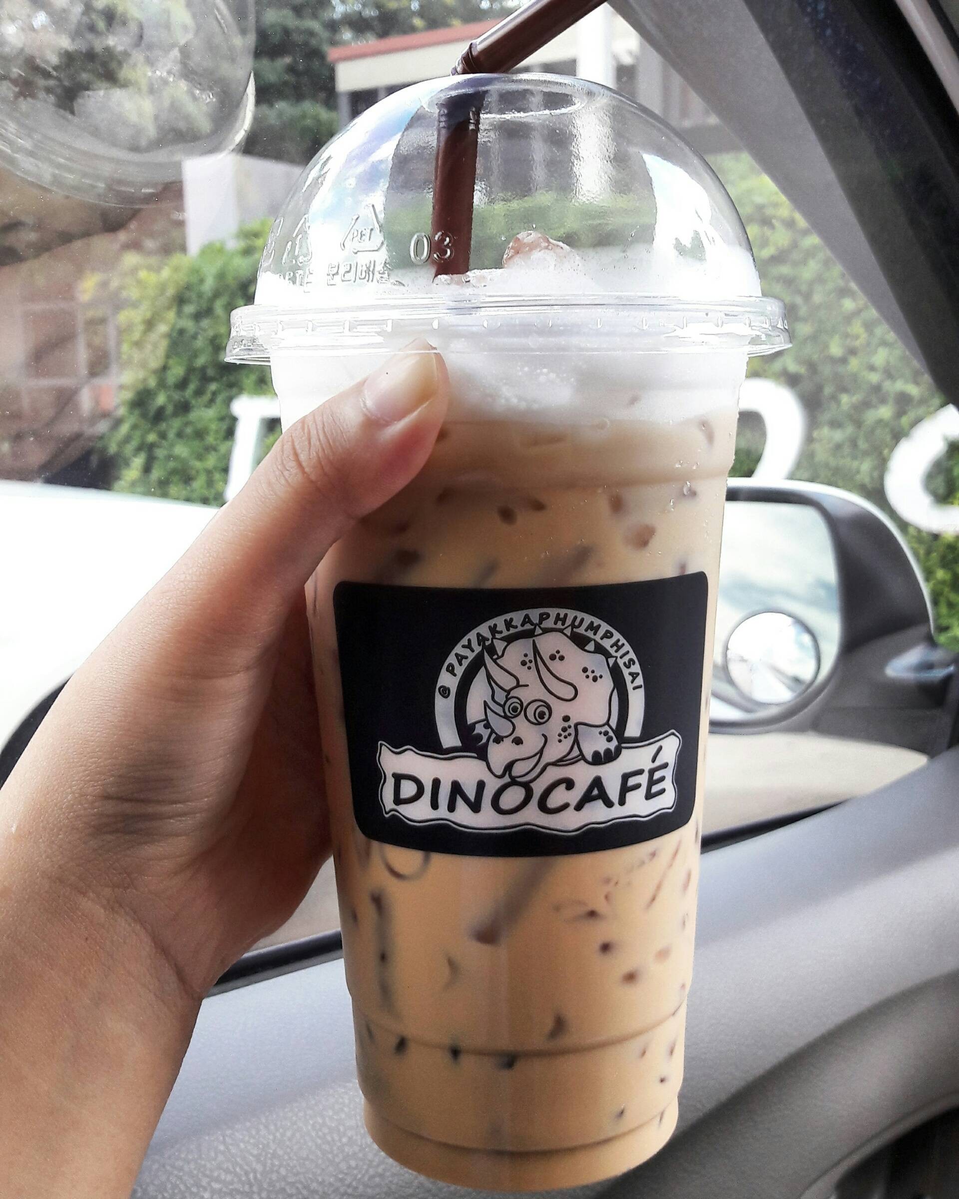 รีวิว Dino Cafe' - ไดโนเพรสโซ,คาปูชิโน่เย็น - Wongnai