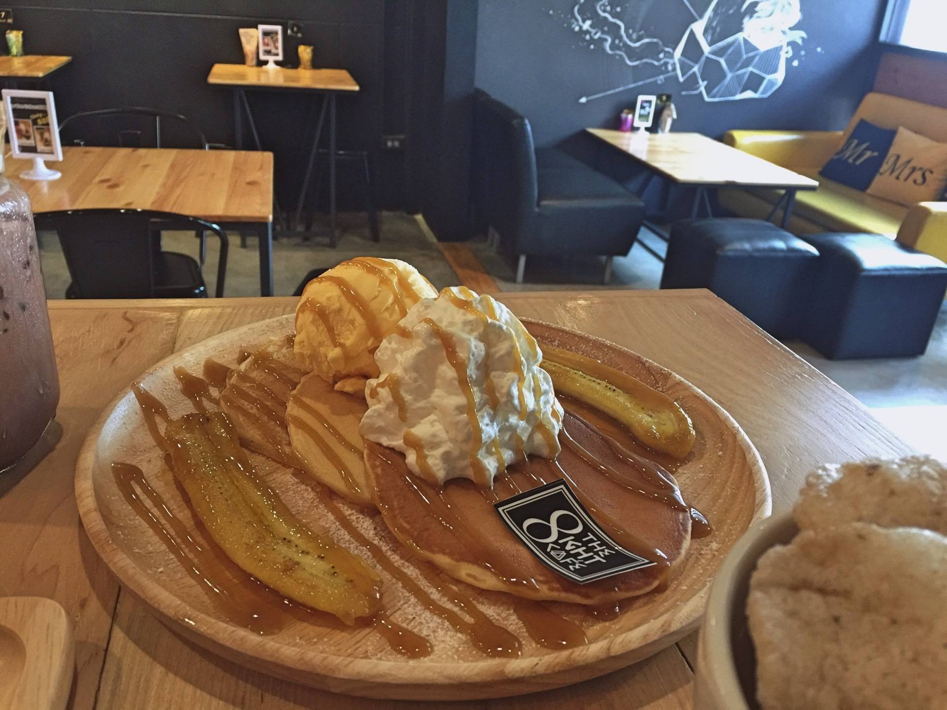 รีวิว The 8ight Cafe - ตากแอร์ ฟังเพลง ชิวๆ😄