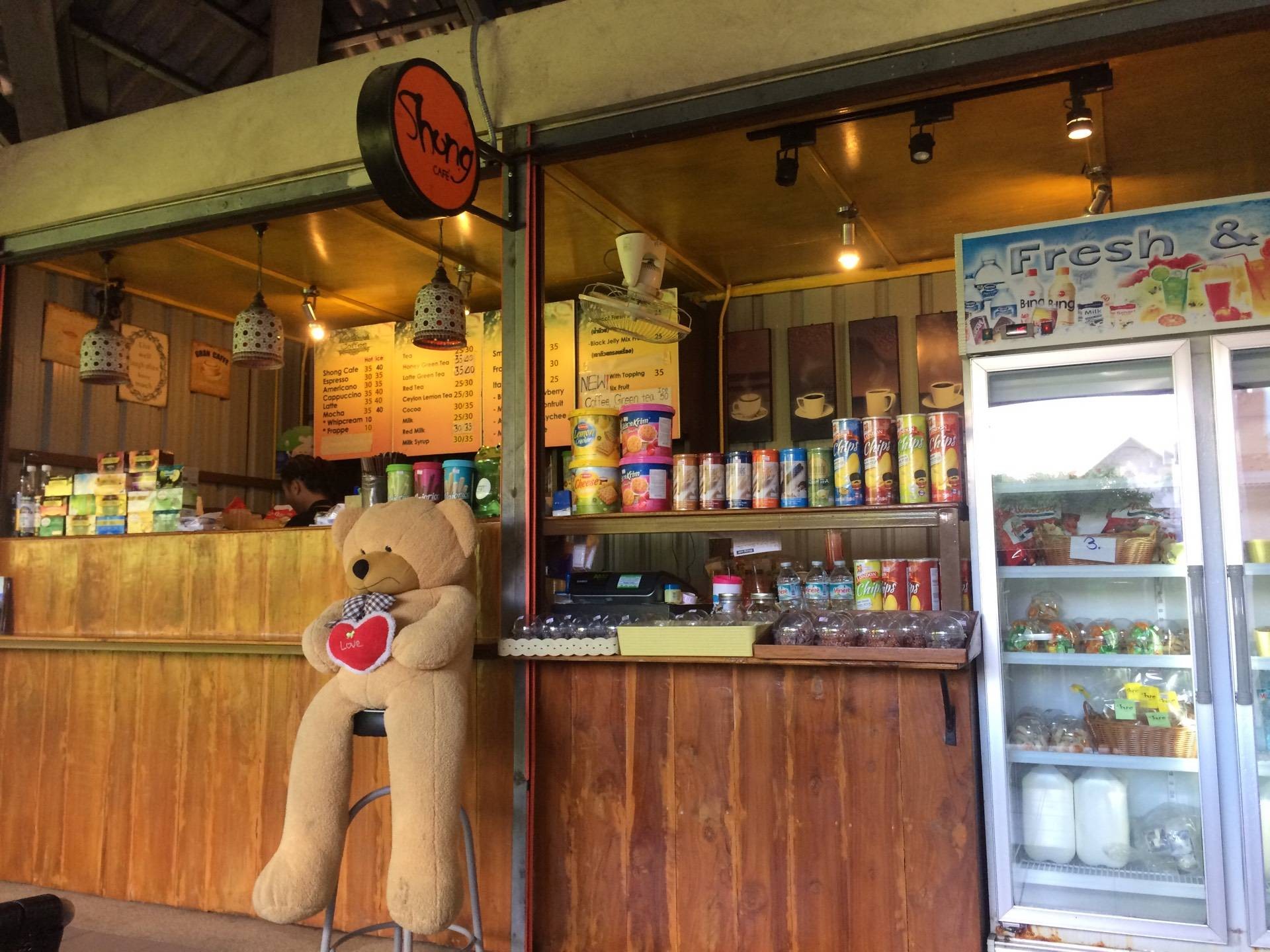 รีวิว Shong Cafe - ไม่ค่อยโอเท่าไรในราคาไม่แพง