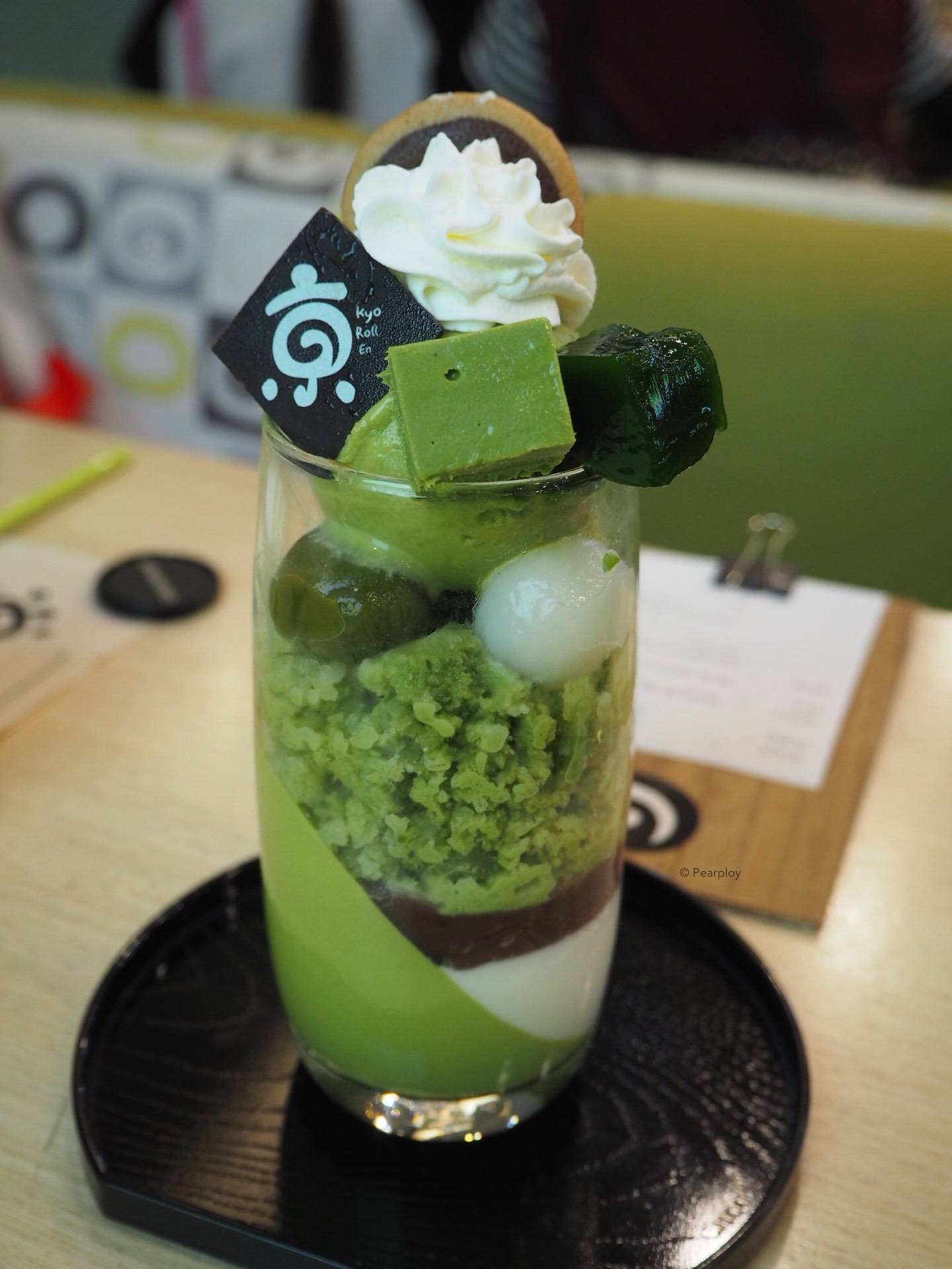 Matcha Deluxe Parfait ร้าน Kyo Roll En Future Park Rangsit - Wongnai