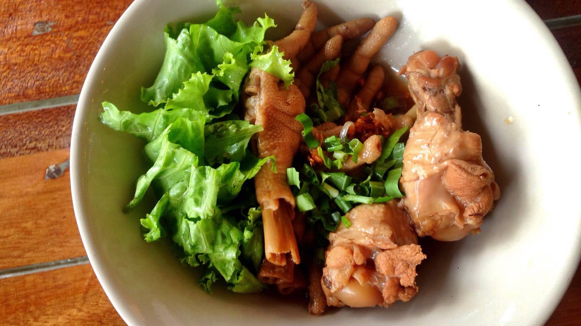 รีวิว 14 Coins Noodle ก๋วยเตี๋ยวสิบสี่เหรียญ - ก๋วนเตี๋ยวหมูตุ๋น น่อง ...