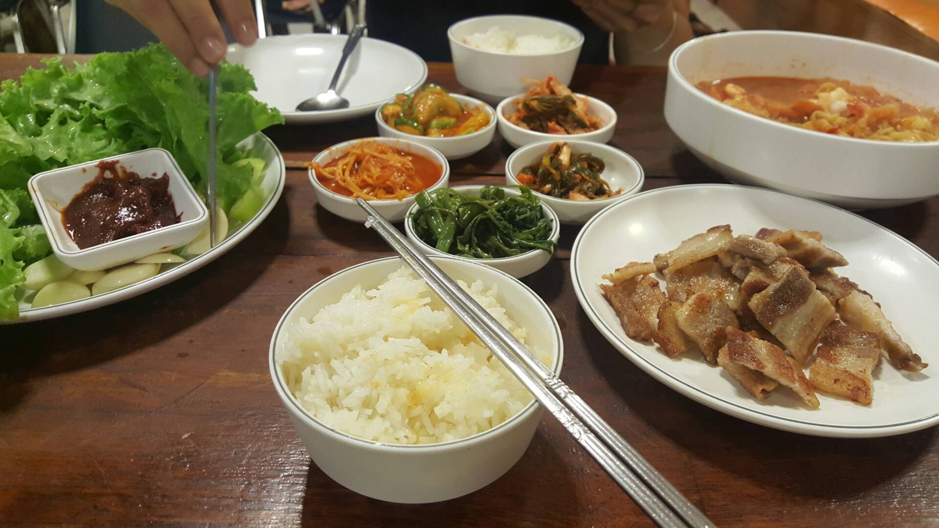 รีวิว Dong Dae Moon - จะพลาดอย่างรุนแรง ถ้าท้องไม่พร้อมสำหรับมากิน ...