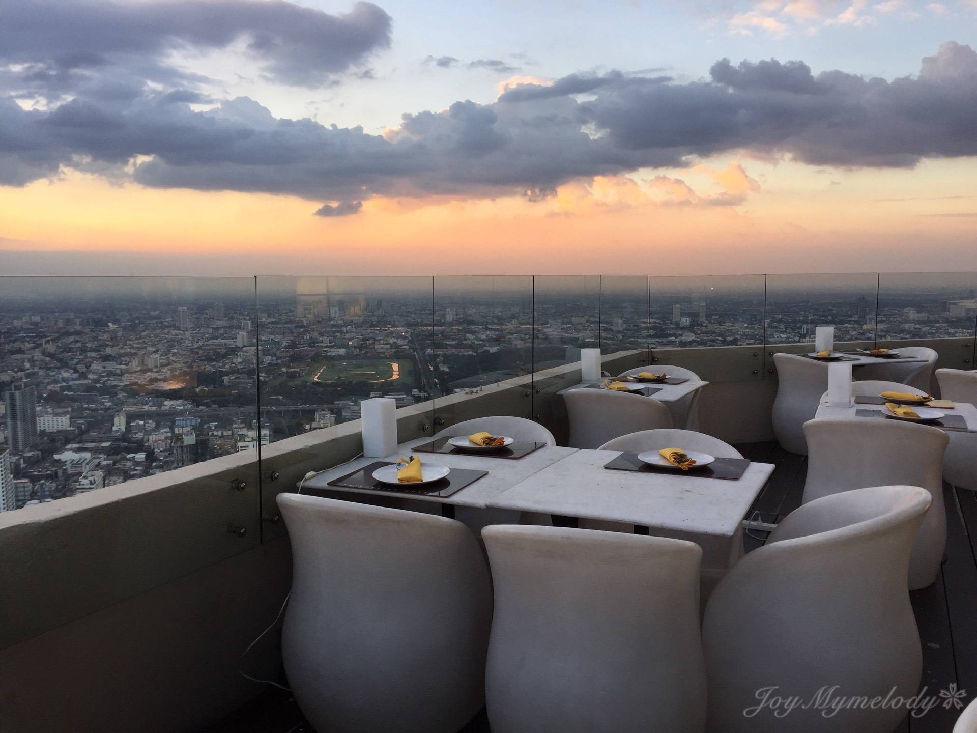 รูป BANGKOK BALCONY Baiyoke Sky Hotel ชั้น 81