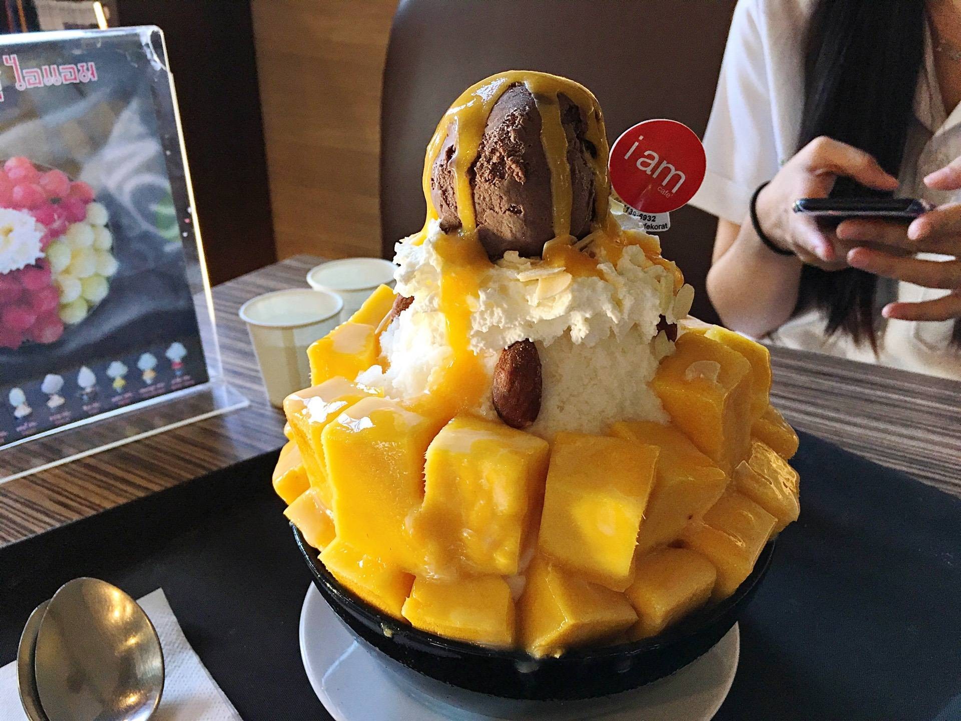 รีวิว I Am Cafe - งานบิงซู งานไส้เย็นก็มาค่ะ 5555