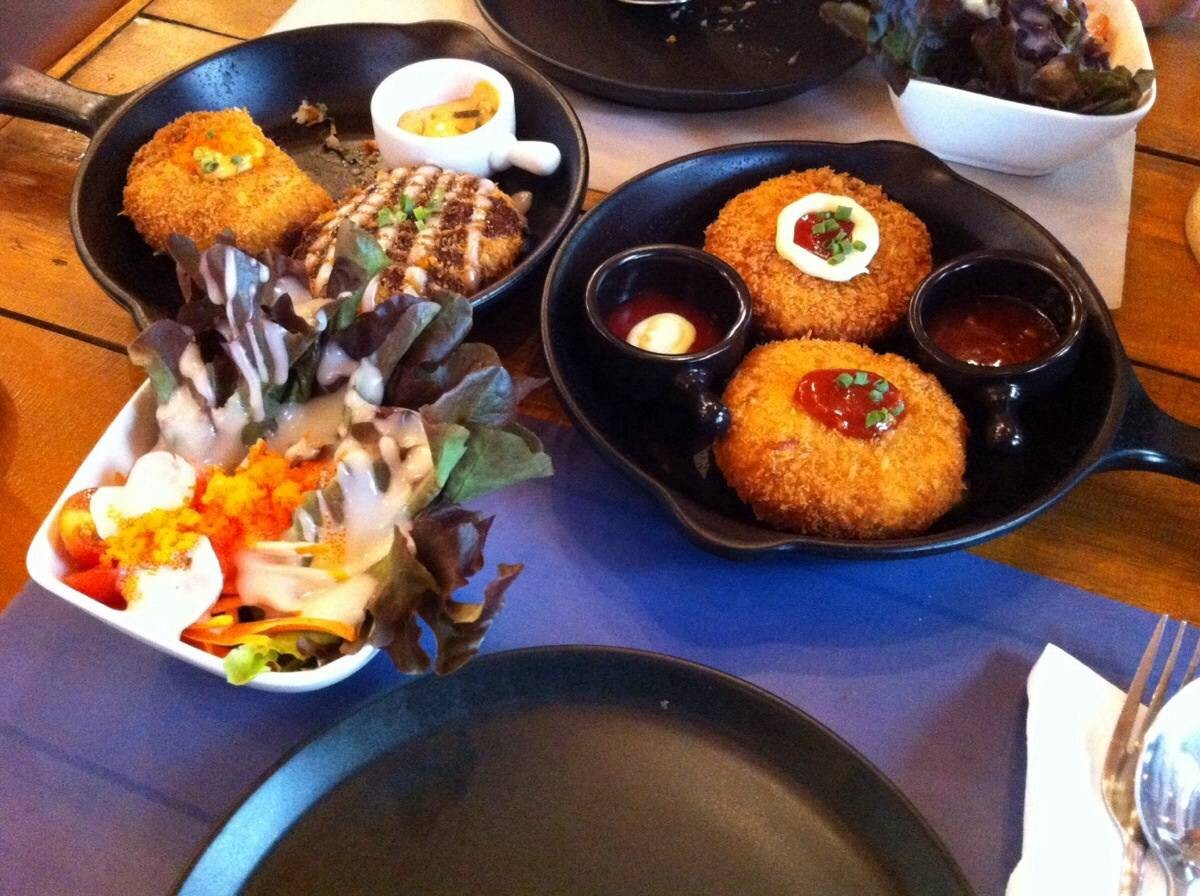 รีวิว KROCKET - Think croquet, think 'KROCKET' กรอบ อร่อย บรรยากาศเก๋ ...