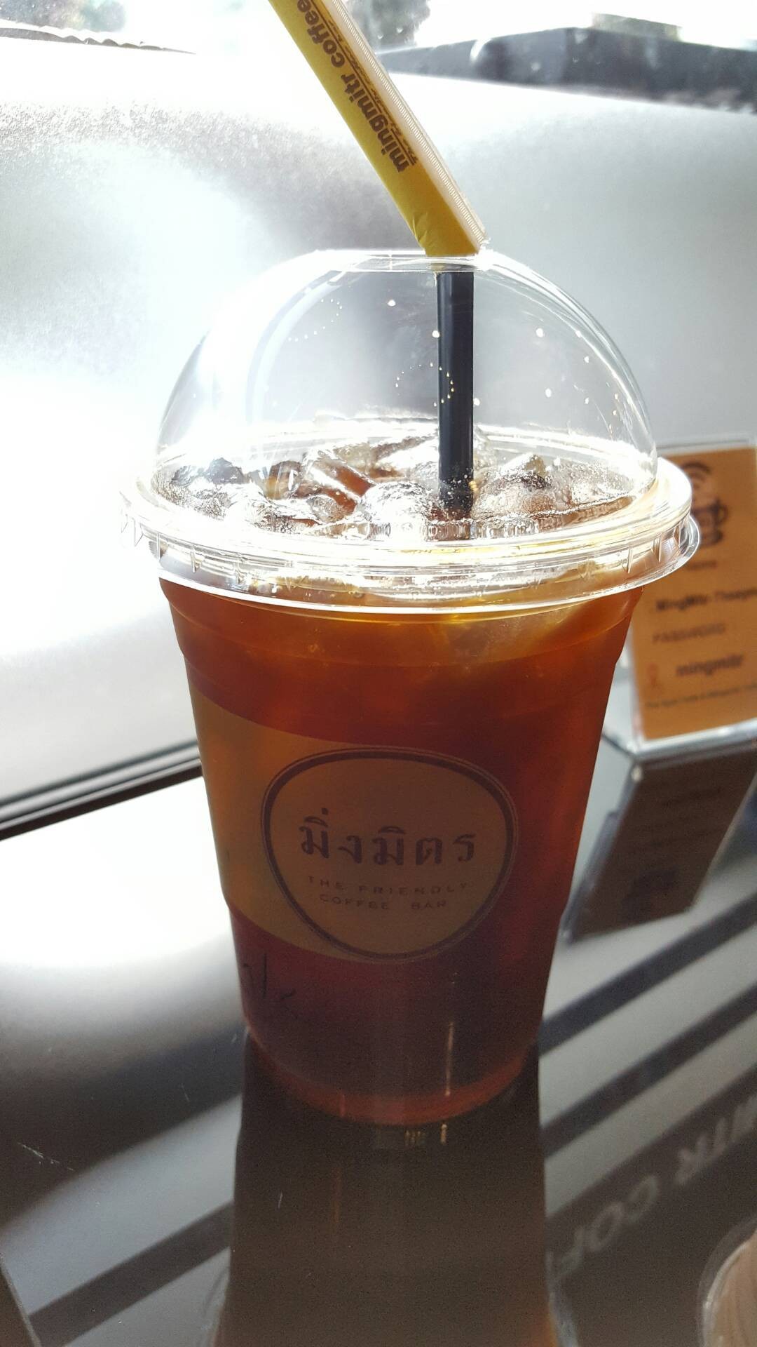 รีวิว The Xym cafe - ร้านกาแฟ บรรยากาศดี นั่งสบาย กาแฟ เครื่องดื่มโอเค