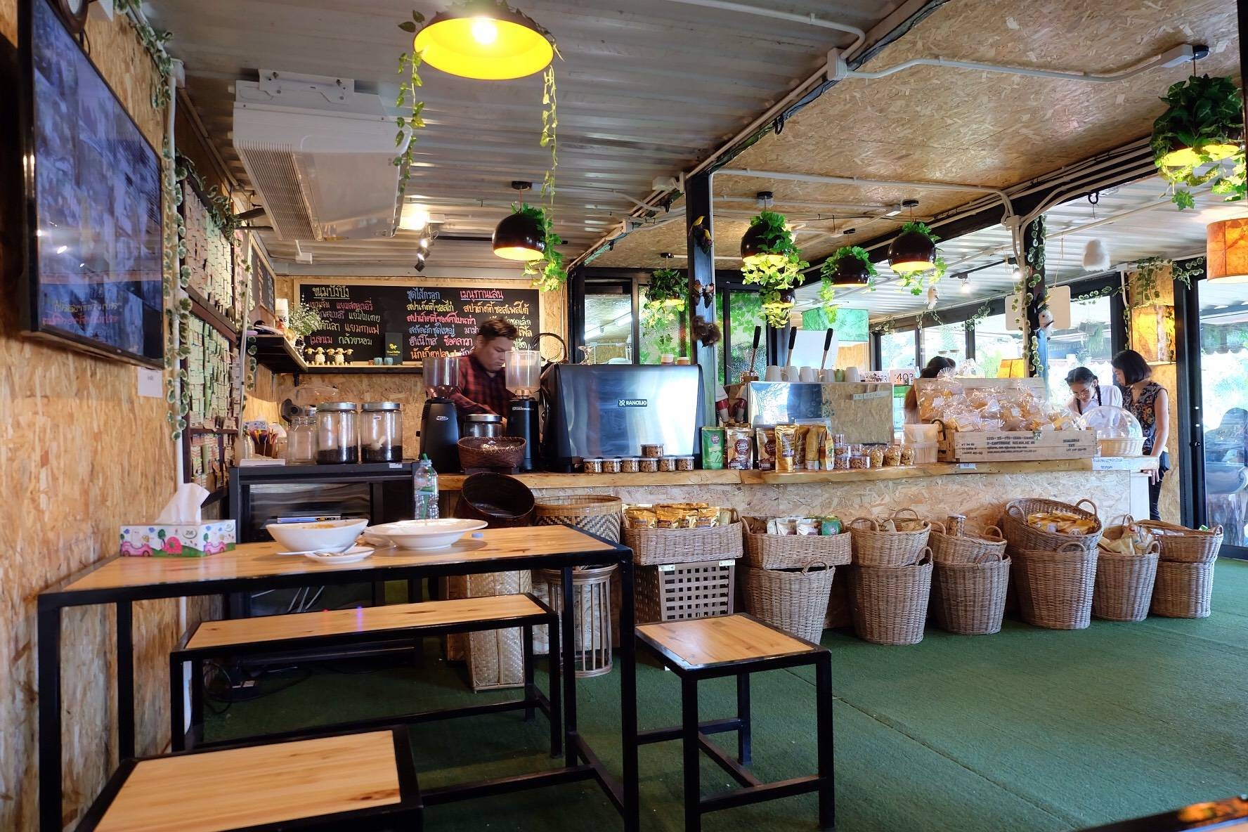 รูป 9 Tamarind Cafe by Nine Phetchabun Farm