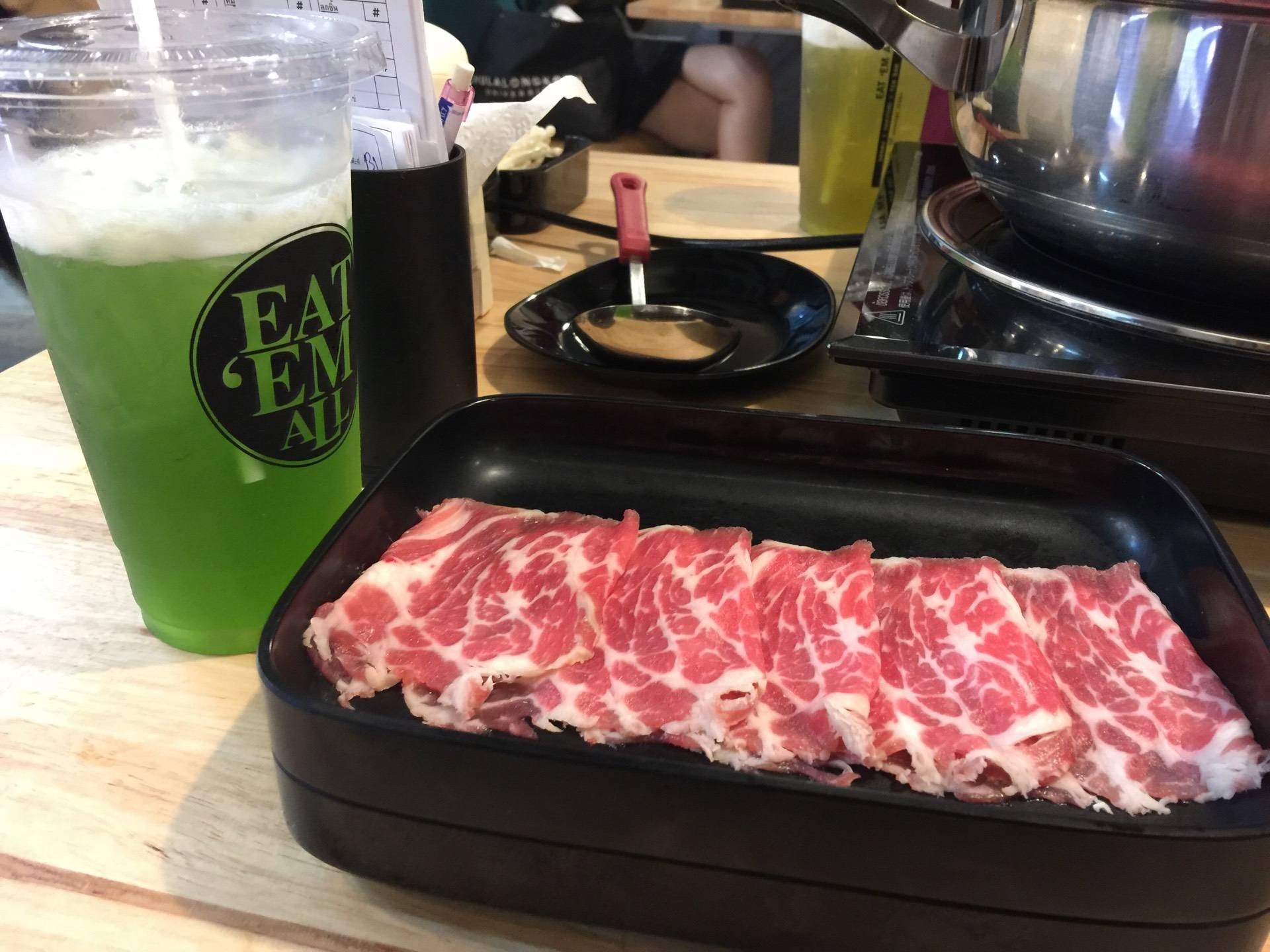รีวิว Eat 'Em All Shabu I'm Park Chula - น้ำซุปและน้ำจิ้มอร่อย วัตถุดิบสดใหม่ อาหารว่าง ของกิน ...