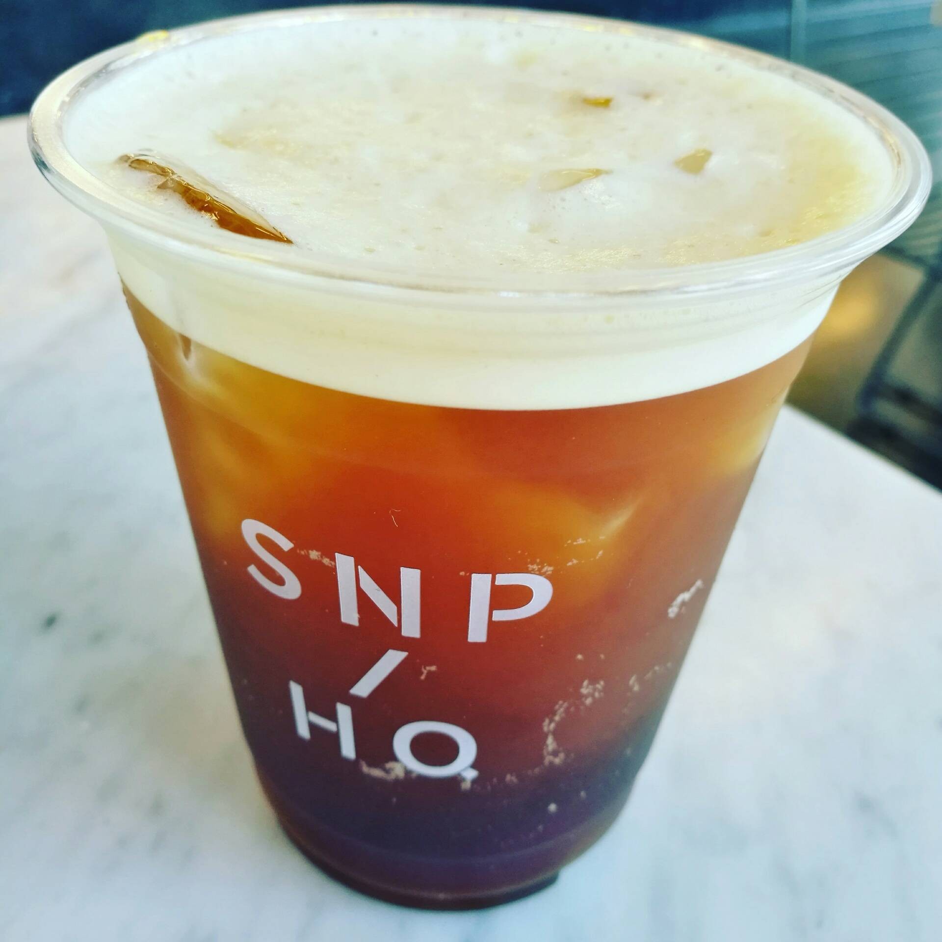 รีวิว SNP cake studio italthai tower - ตามมาจาก สื่อ ออนไลน์ กับ กาแฟ nitro