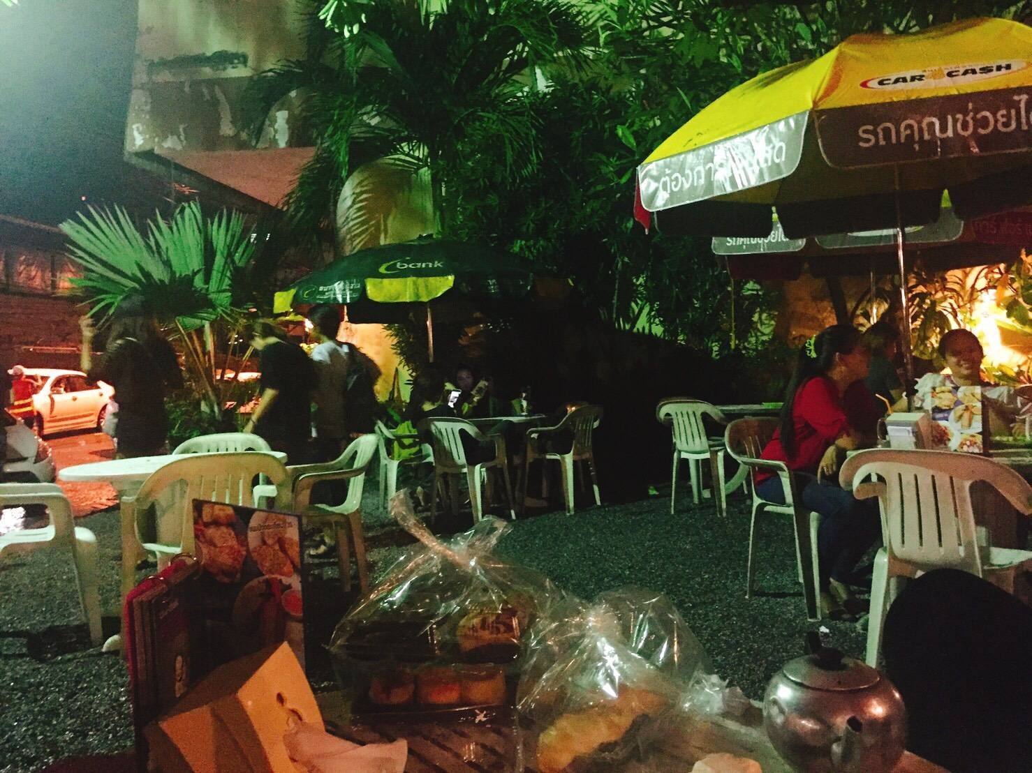 รีวิว Cha-Chak Forseen - ร้านนั่งชิวยามดึก ฟอร์ซีน - Wongnai