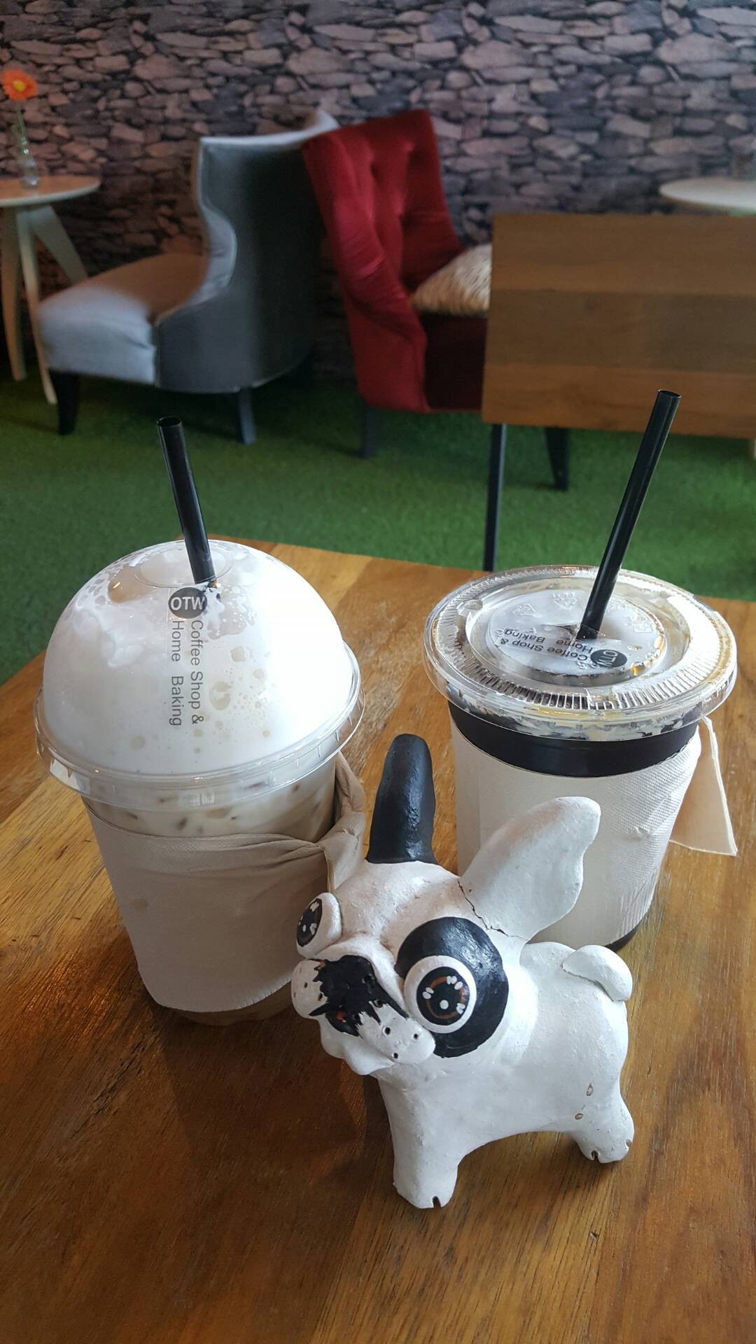 ร้าน Coffee On The Way | รีวิวร้านอาหาร