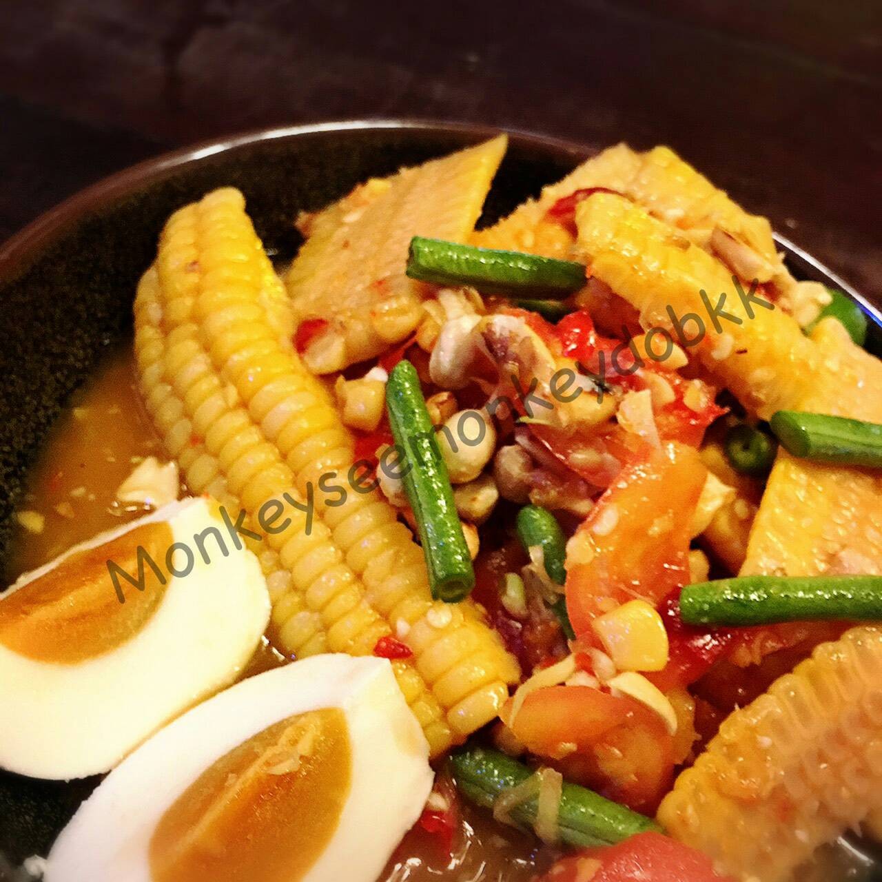 รีวิว MonkeySee MonkeyDobkk - ร้านอาหารไทย สไตล์อิสาน อร่อย แซ่บ รสจัด ...