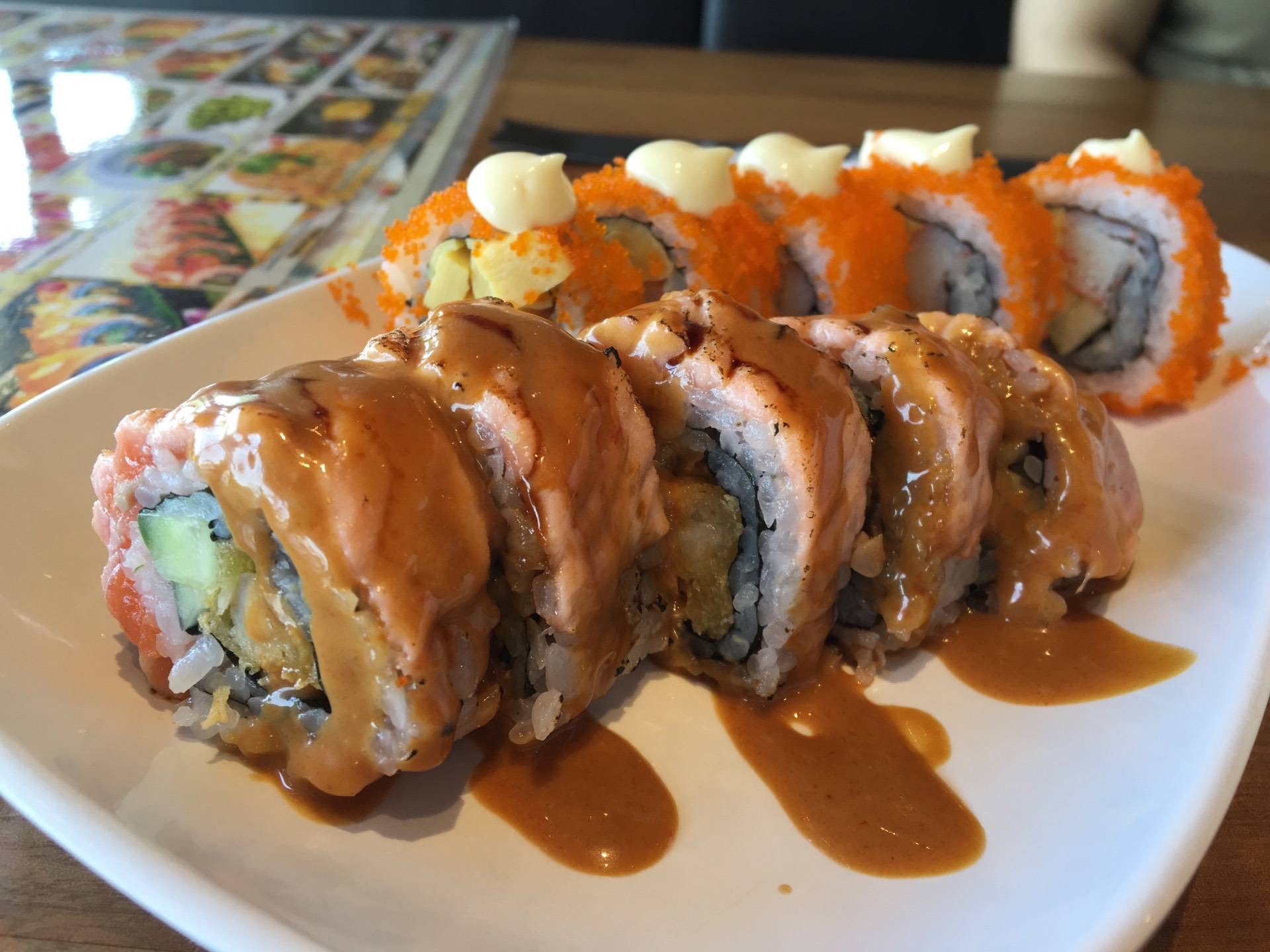 Sushi • ชิมๆ ร้าน โอชิเน Oshinei อุดรธานี