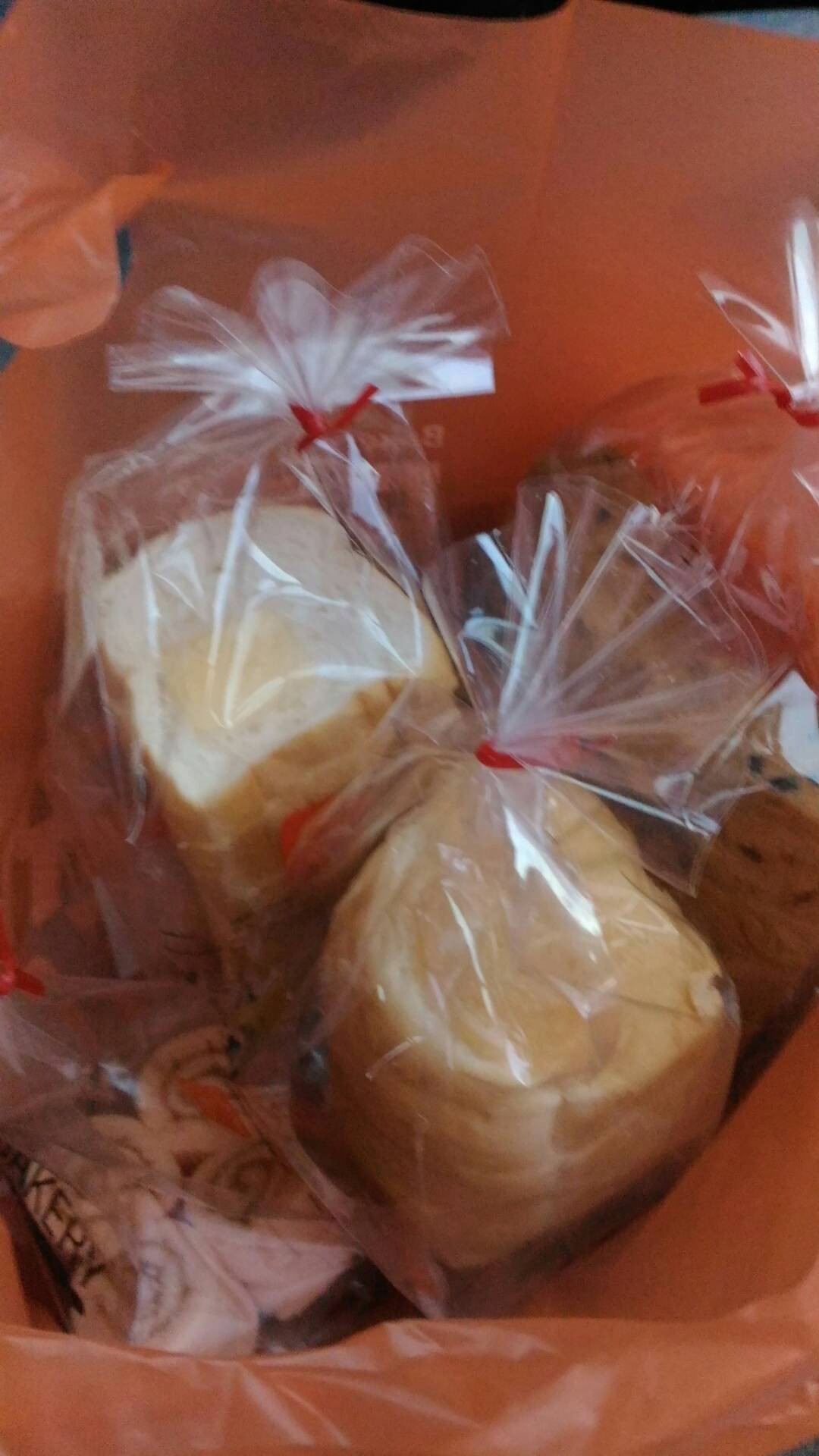 ร้าน Fai Bakery กาดสามแยก | รีวิวร้านอาหาร - Wongnai