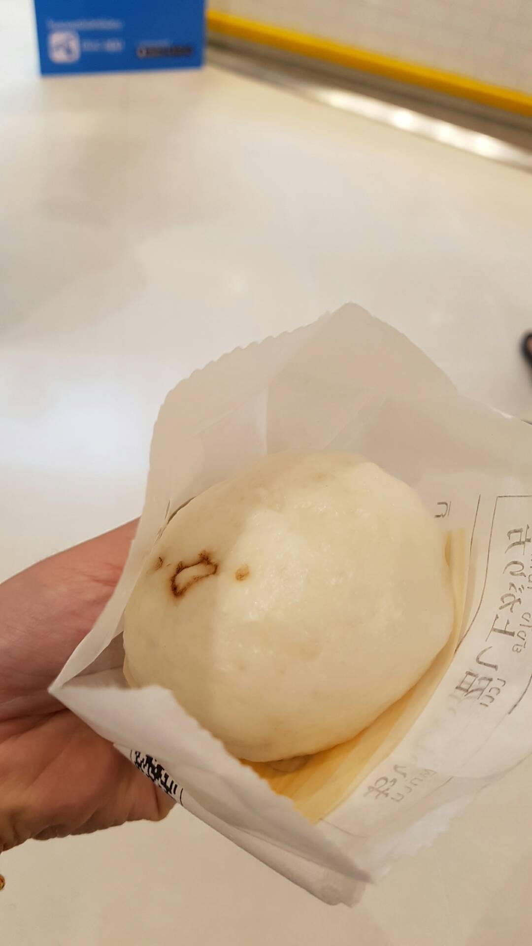 รีวิว Phoenix Lava เซ็นทรัลเวทเกต - ออริจิ ไส้ไข่เค็ม อร่อยดี แนะนำกิน ...