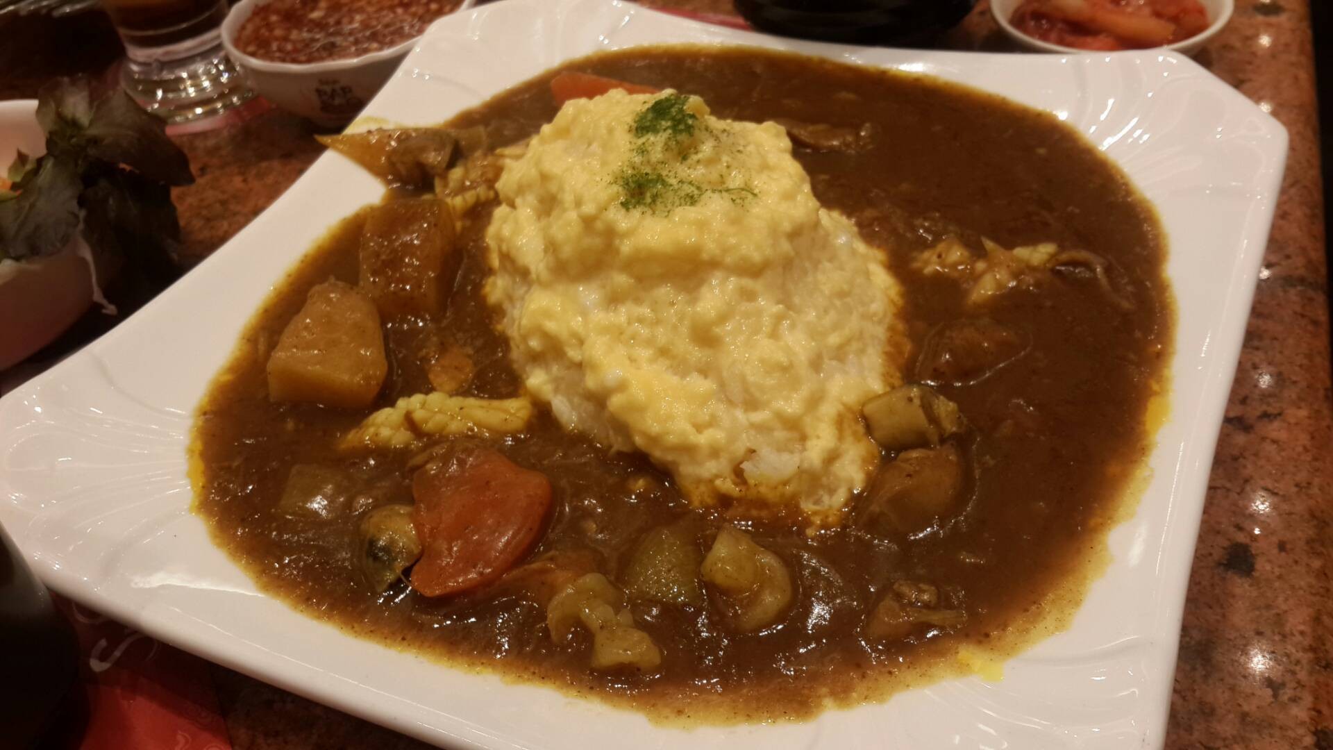 ข้าวแกงกะหรี่ทะเล ร้าน Shukishi ปิ้งย่าง Central Plaza Ubon - Wongnai