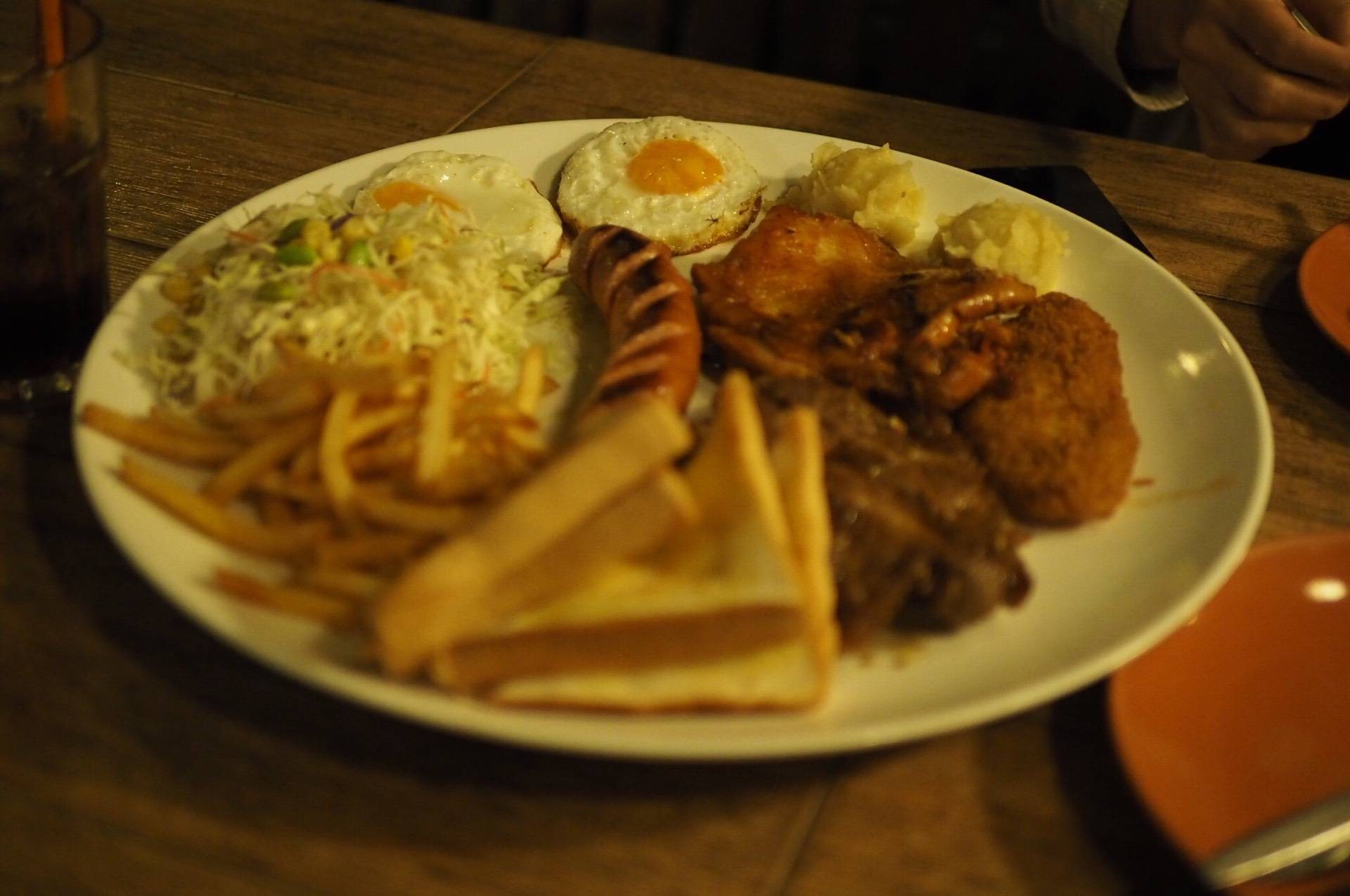 รีวิว Meena Villa - ชอบบรรยากาศมาก