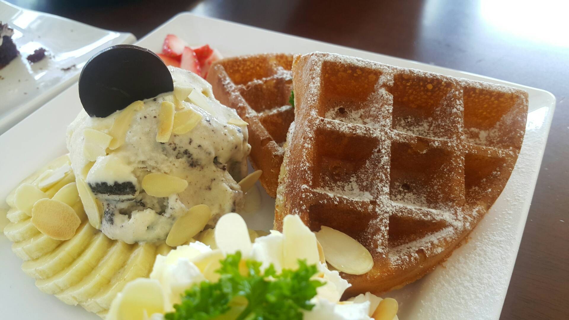รีวิว The Grinders Cafe โครงการชวนชื่นการ์เด้น - พักผ่อนกับเหล่ามูมิน ...