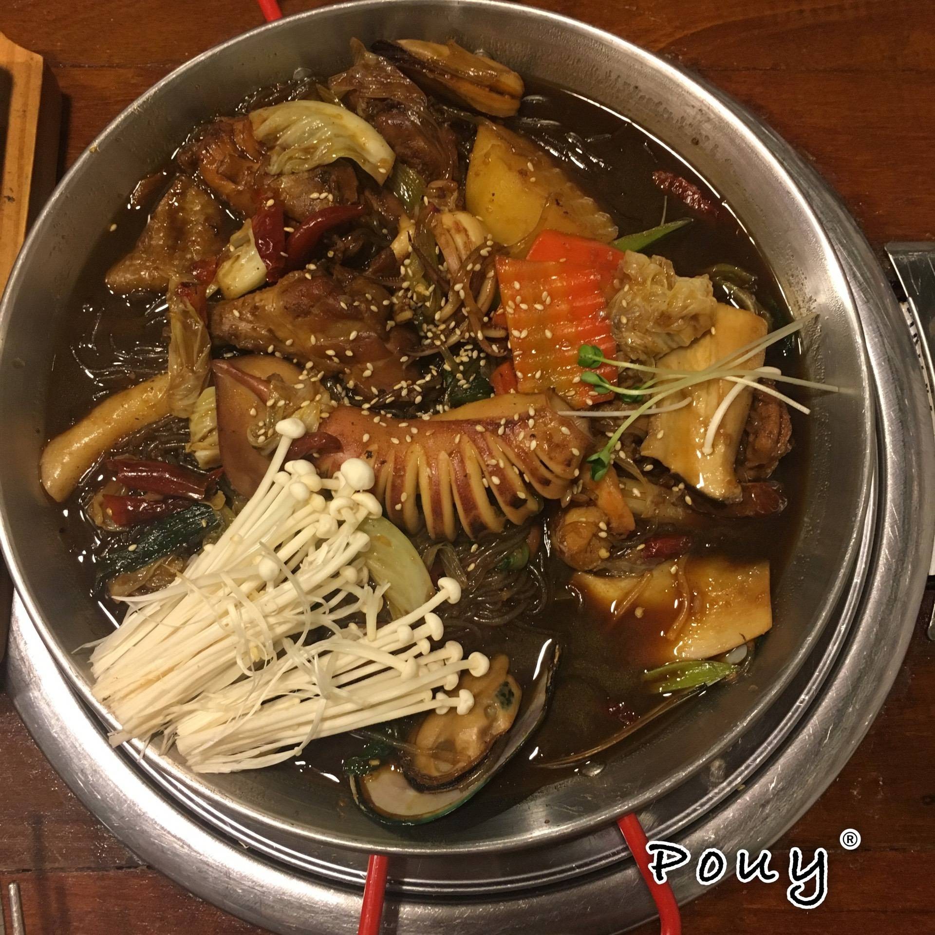 Haemul Jim Dak • 690.- ที่กลาง (2-3คนทาน) เสียดายไม่ได้ตั้งไฟร้อนๆ ร้าน ...