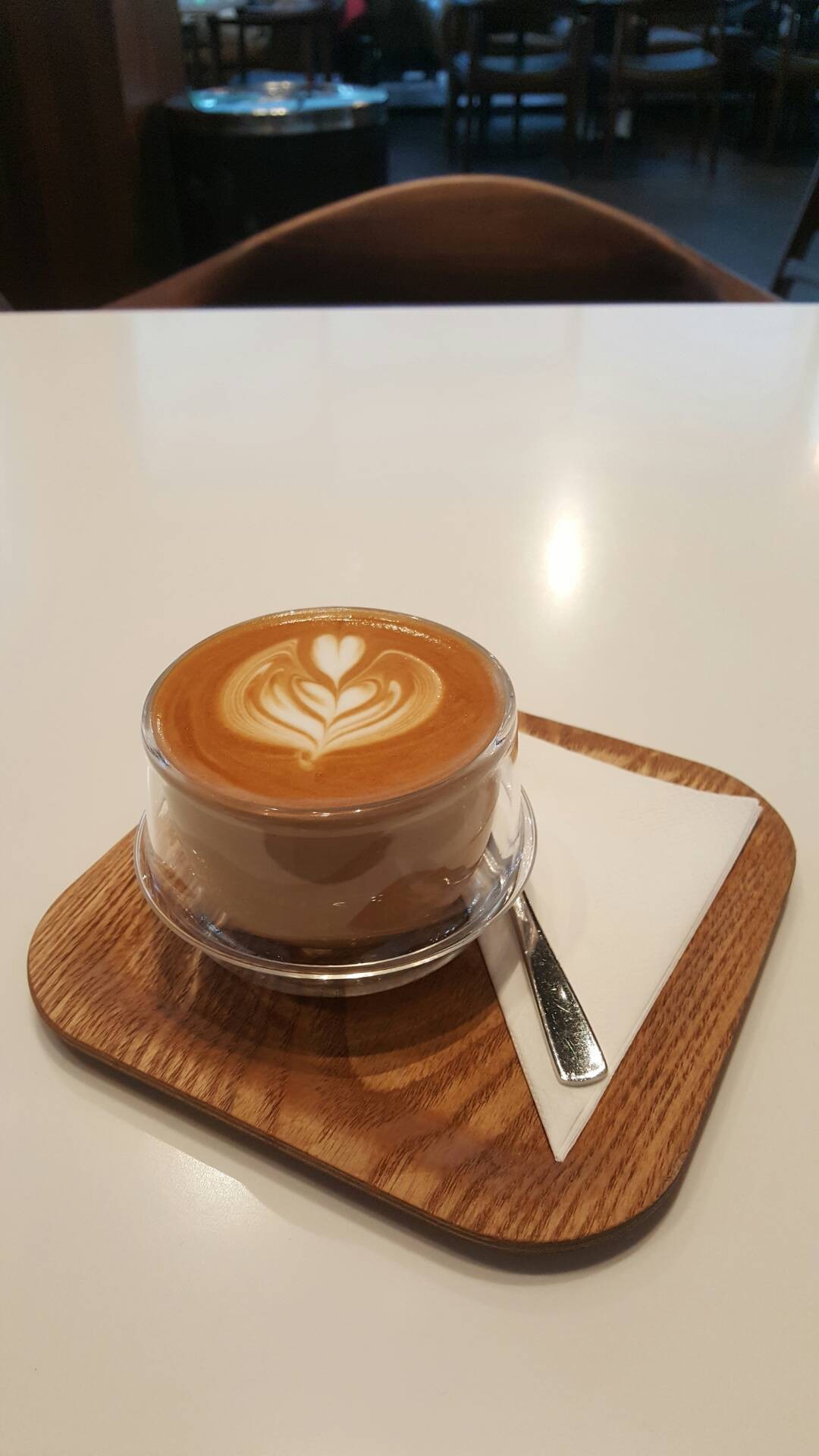 รีวิว D'ARK Emquartier - the best coffee in this city