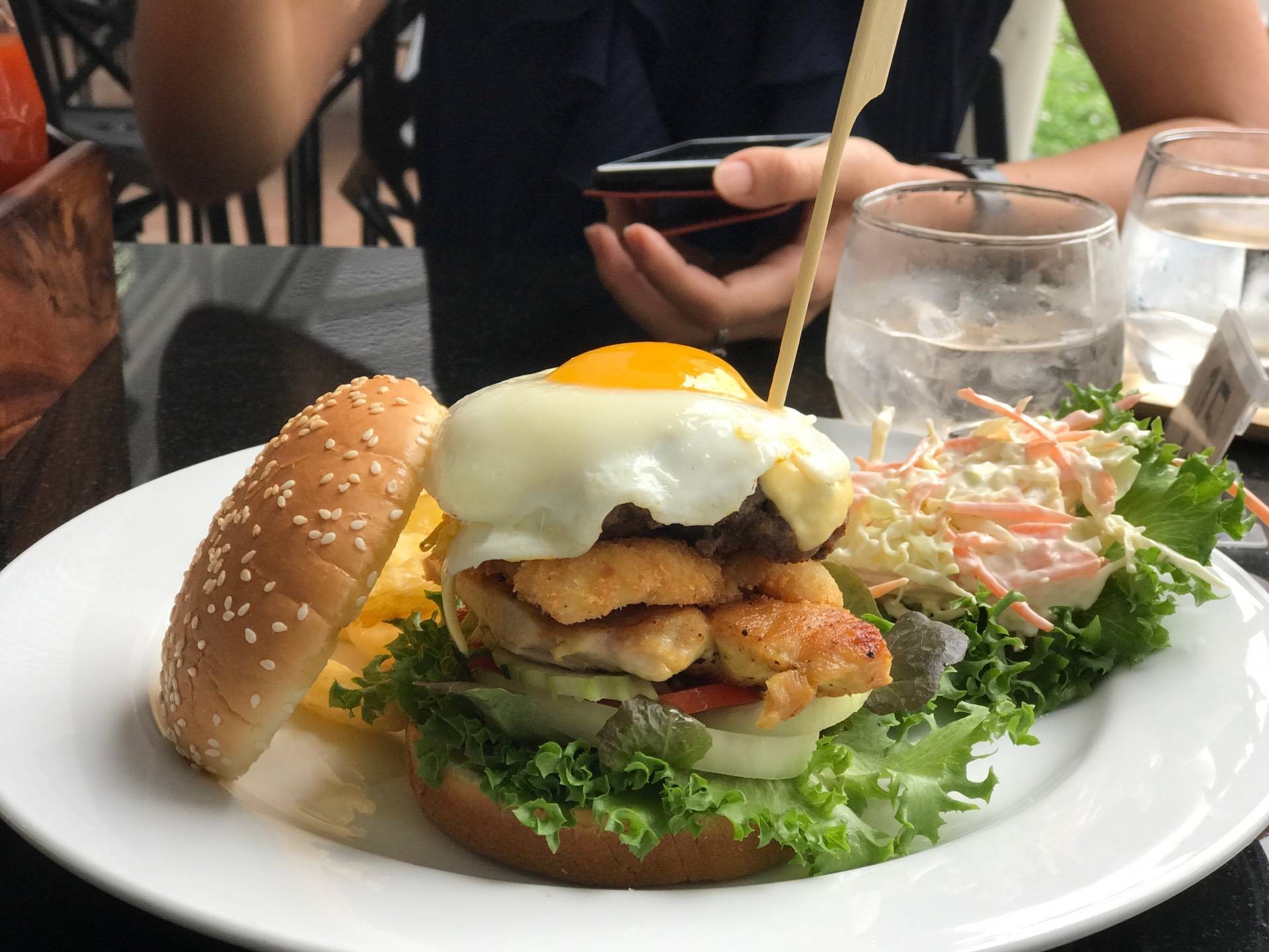 รีวิว Cafe 35 Central Marina - รสชาติเยี่ยม จานใหญ่ได้อีก กับบรรยากาศ ...