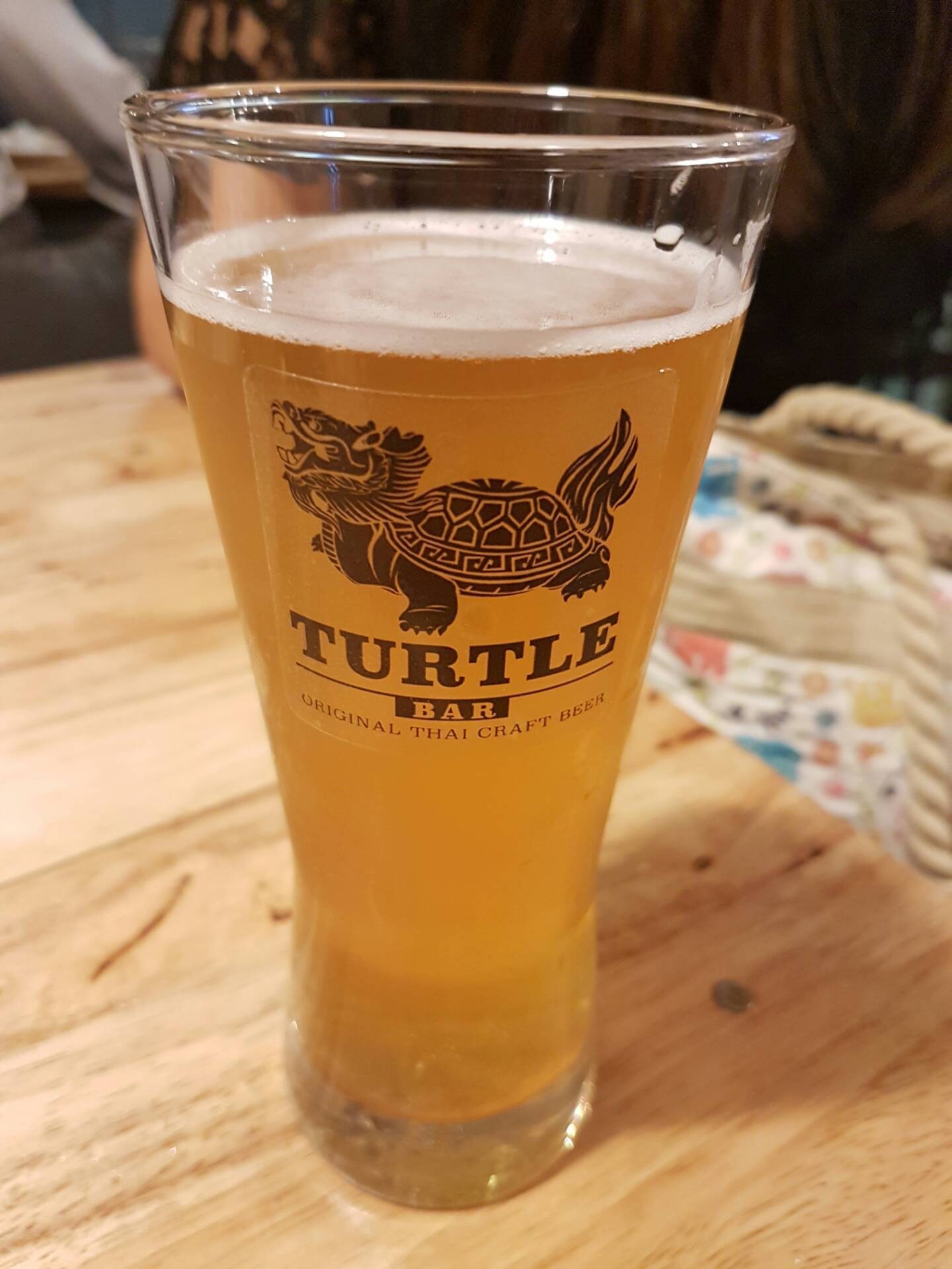 รีวิว Turtle Bar แจ้งวัฒนะ-ปากเกร็ด19 - Thai Craft Beer