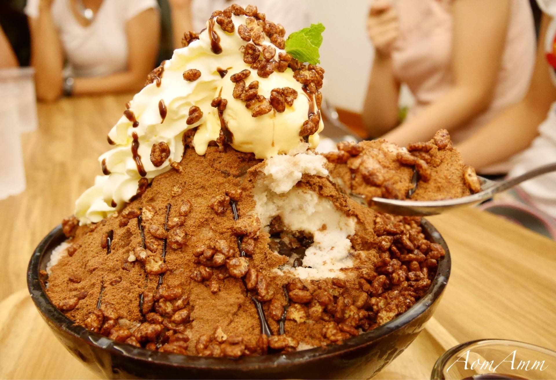 [รีวิว] ร้าน The Box Cafe | เมนูแนะนำ รูปภาพ ราคา