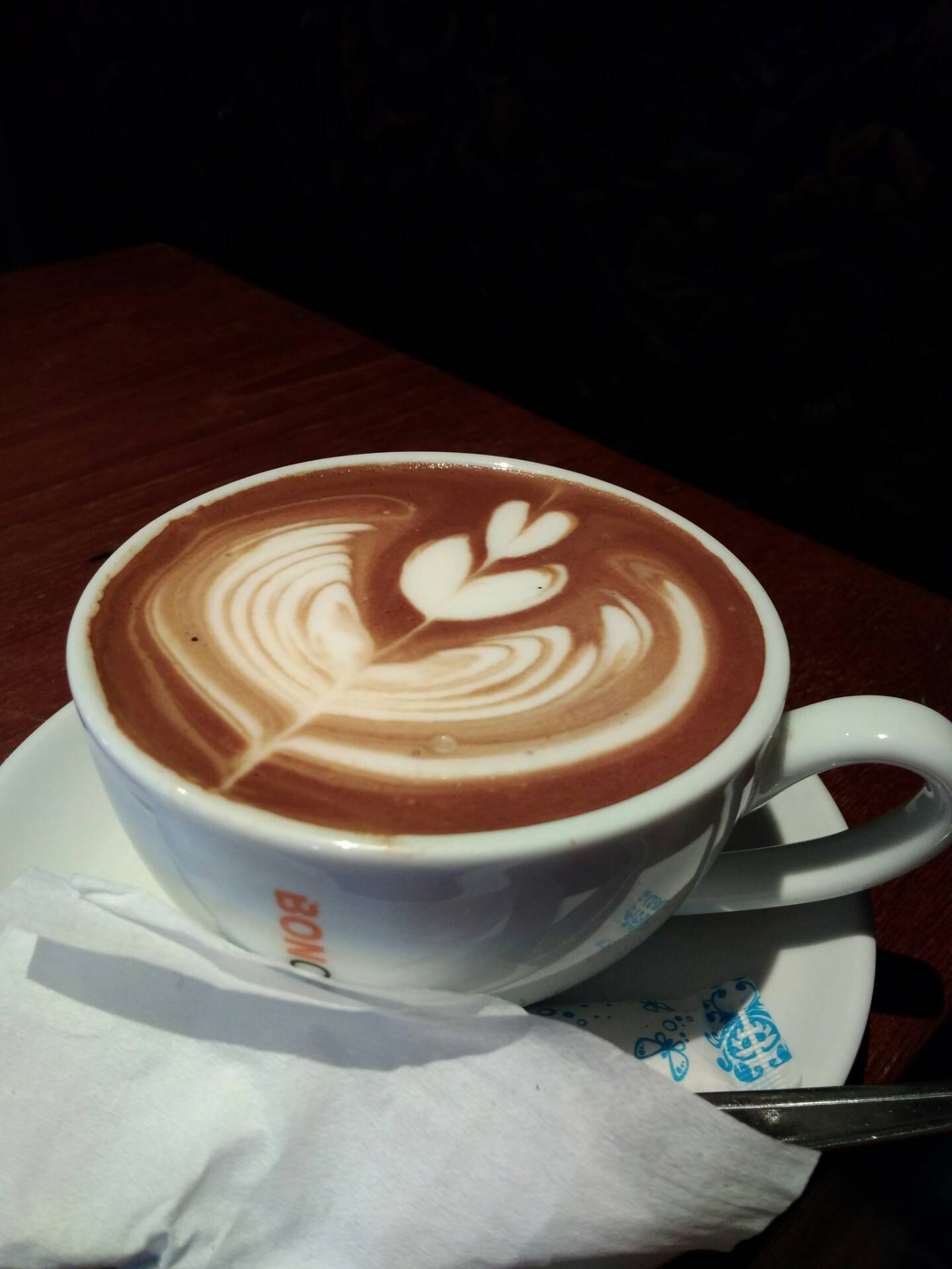 รีวิว Ranong Coffee - กาแฟใต้ อร่อยเข้ม รสชาติดี ร้านบรรยากาศสบายๆ ตก ...