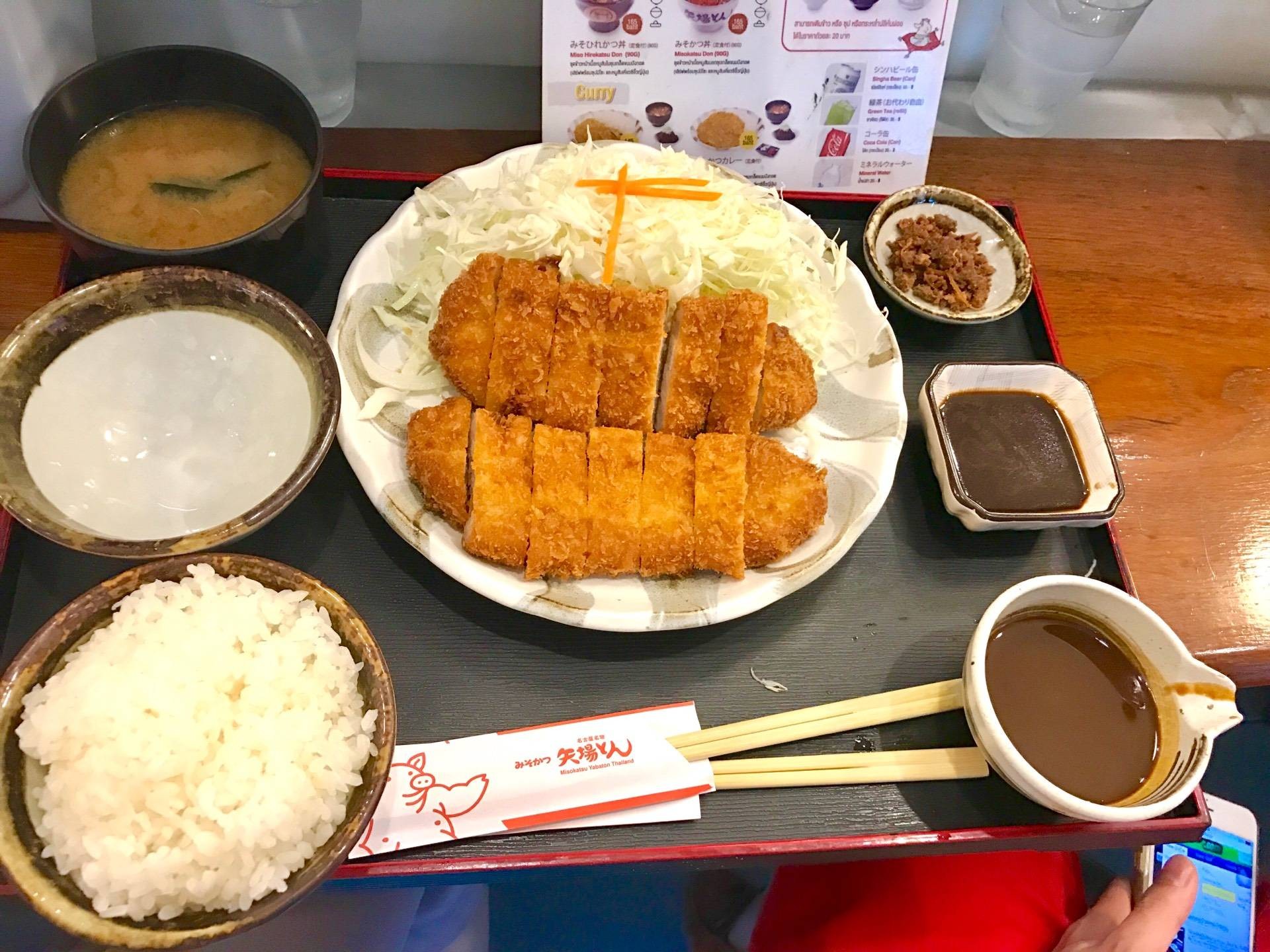 รีวิว Misokatsu Yabaton Thaniya - สาขานี้เมนูน้อยกว่า & ไม่รีฟิวค่ะ