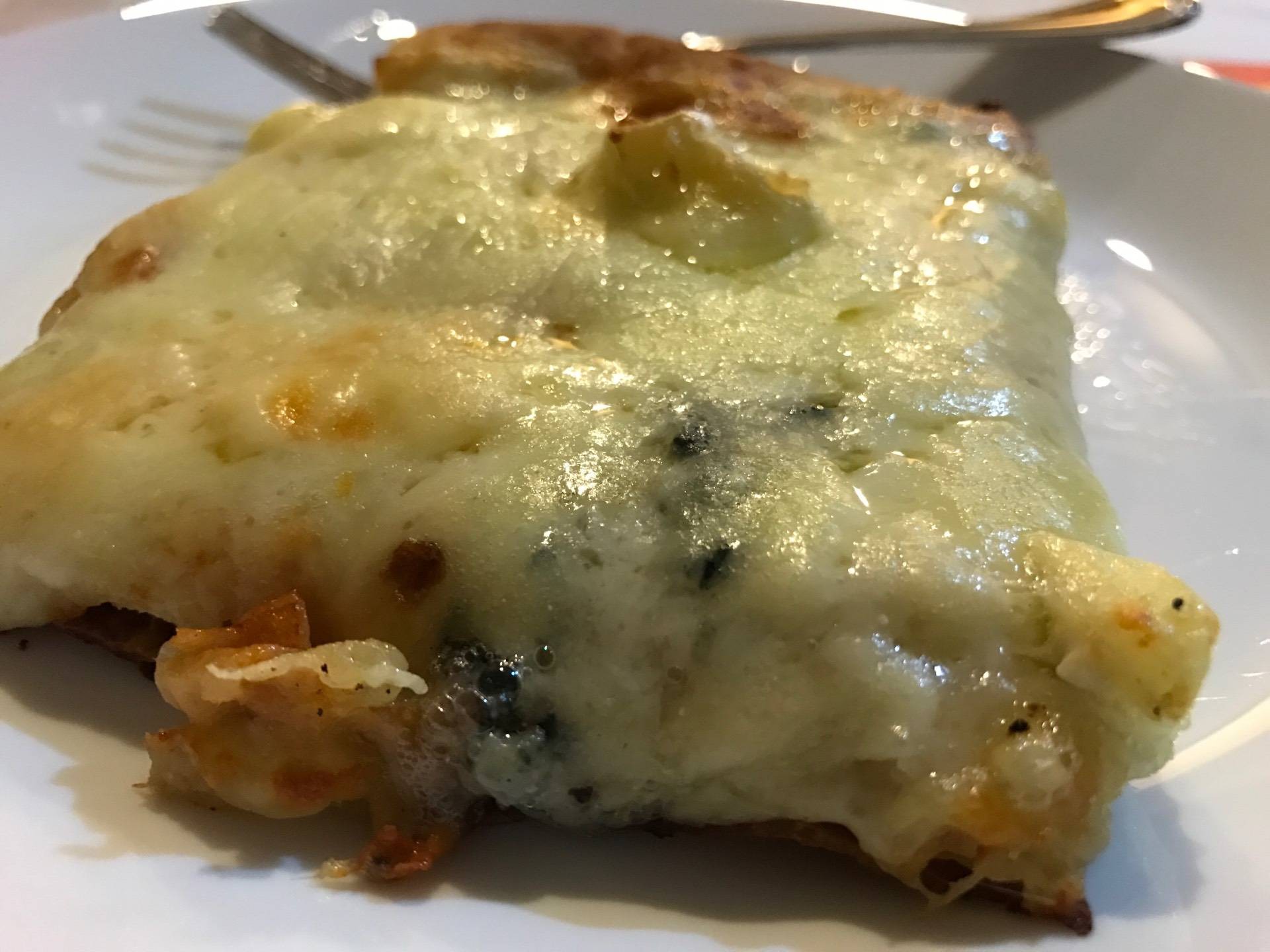 รีวิว Pala Pizza Romana MRT สุขุมวิท - พิซซ่าแบบอิตาเลียนดั้งเดิม