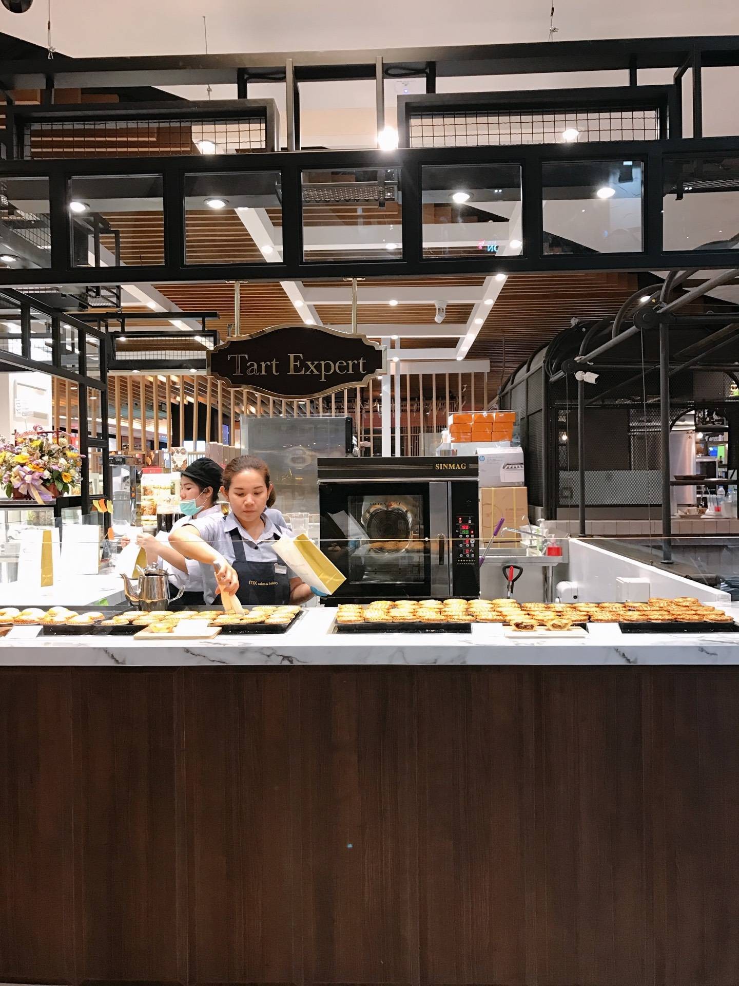 รีวิว Homebake by Mx Cakes & Bakery เซ็นทรัลลาดพร้าว (ชั้น 3 ฝั่ง tops) - ทาร์ตจากฮ่องกง