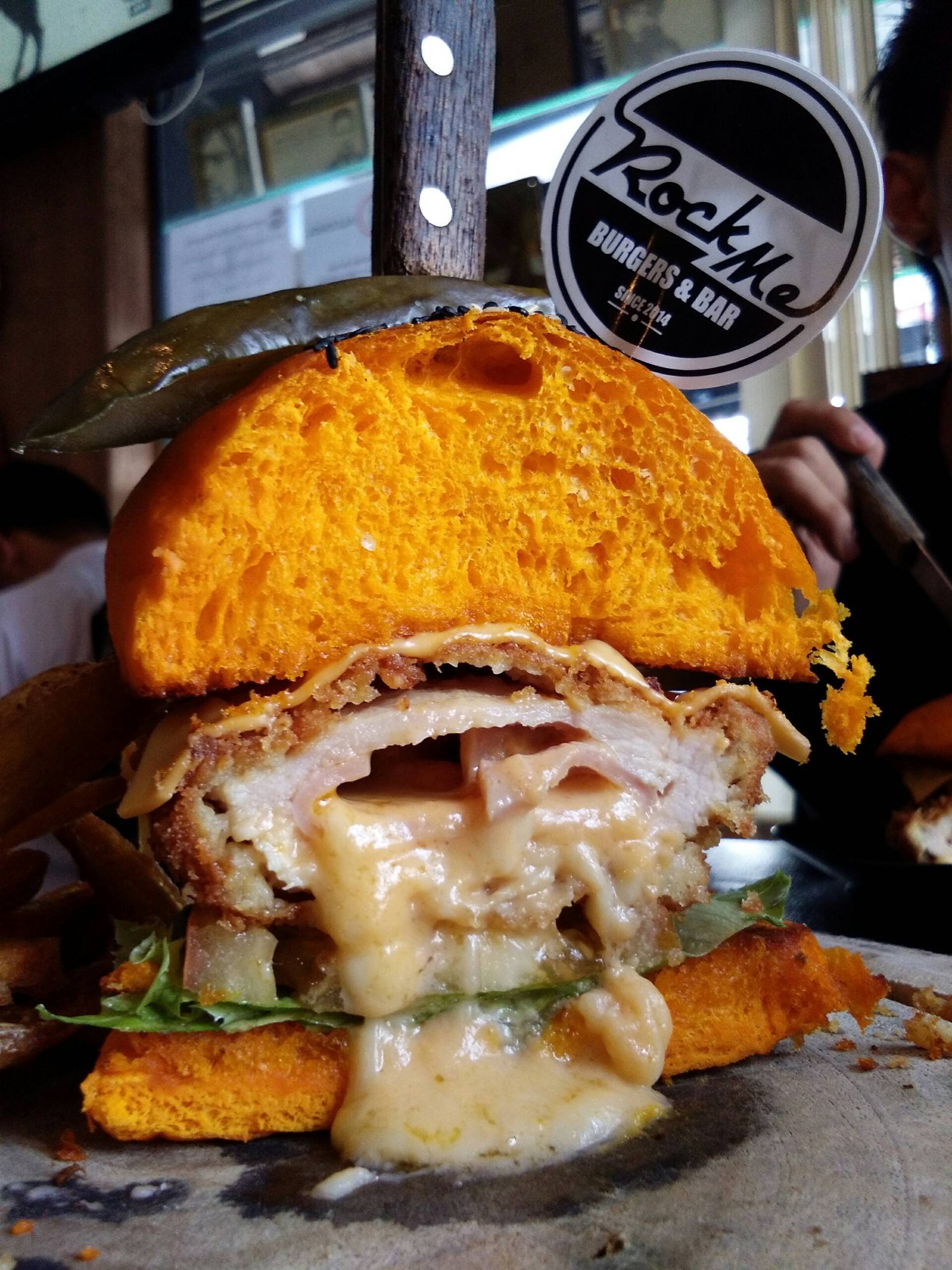 รีวิว Rock Me Burgers & Bar Wongnai