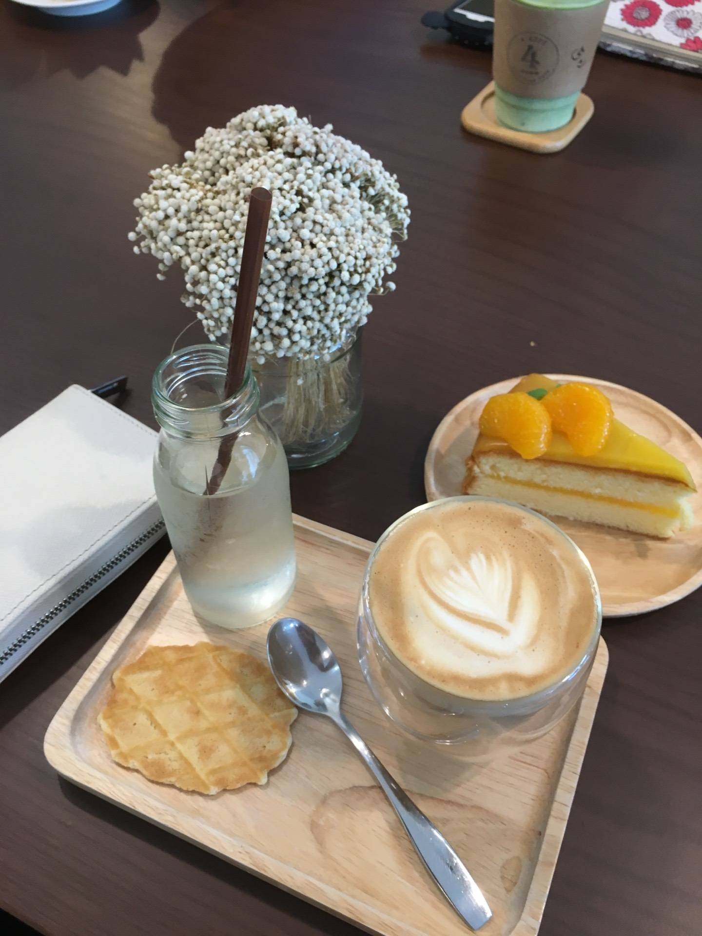 รีวิว 4Kups : Mueng พระยาสัจจา - หนึ่งในร้านกาแฟคุณภาพในตัวเมืองชล