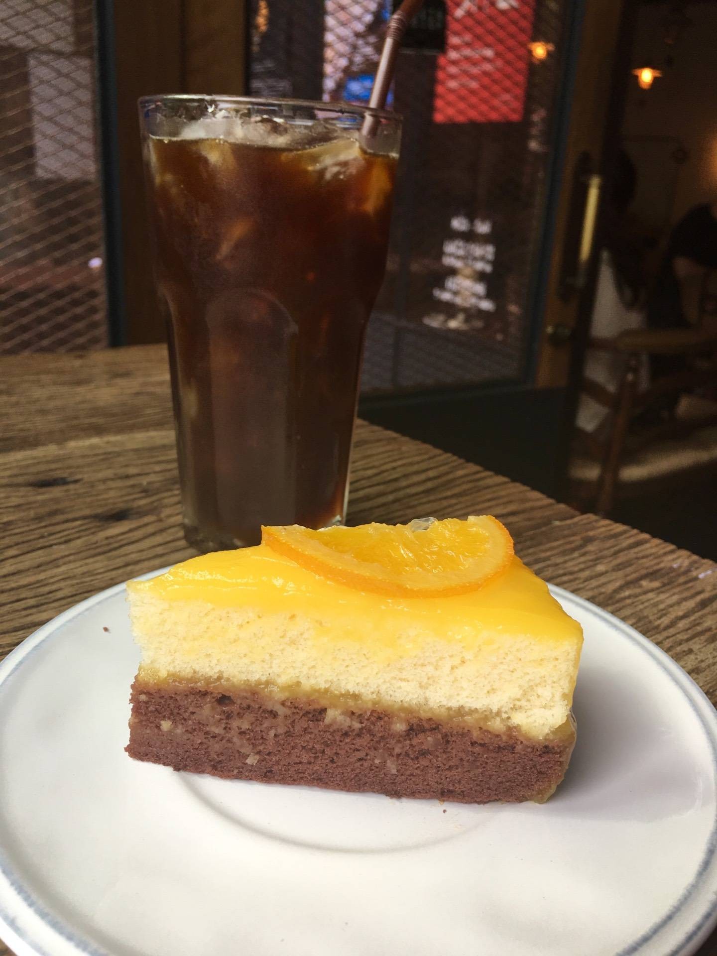 รีวิว Casa Lapin Ari Josh Hotel - ไม่ได้มานาน ตกแต่งร้านใหม่ เมนู ...