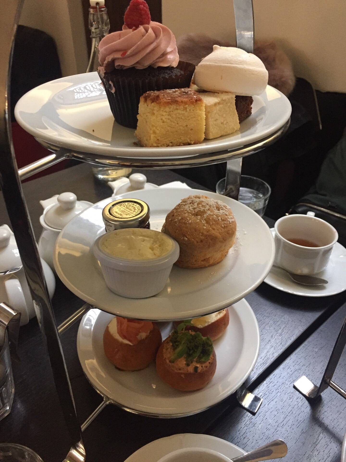 รีวิว Bea's of Bloomsbury St. Paul - มาอังกฤษทั้งที ต้องลอง afternoon ...