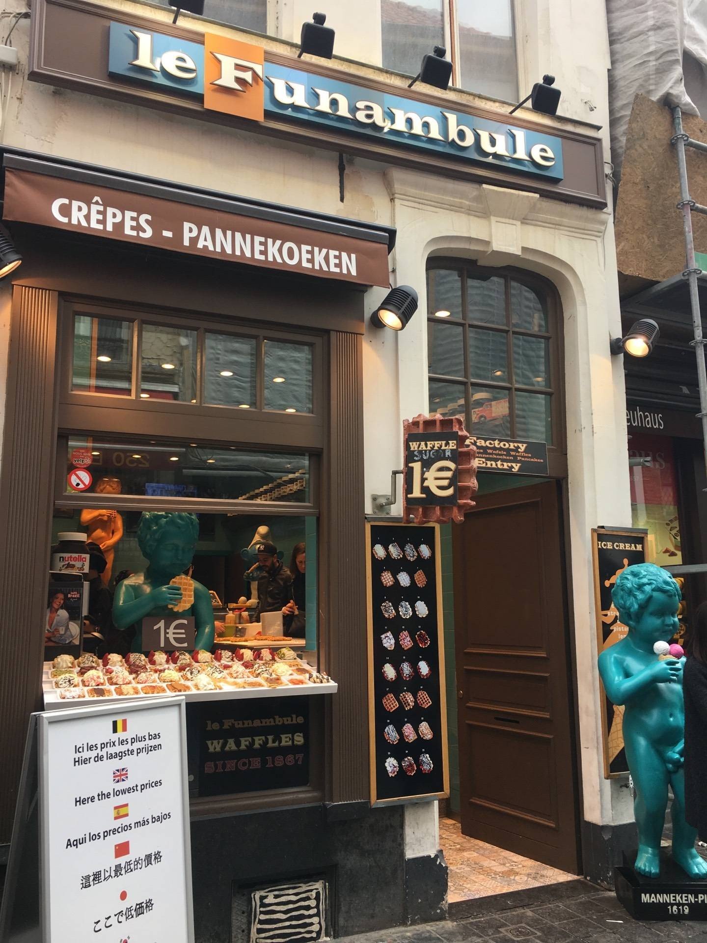 รีวิว Le funambule Brussel - อร่อยถูกใจทีเดียว เครปร้อนๆพร้อมหน้าให้ ...
