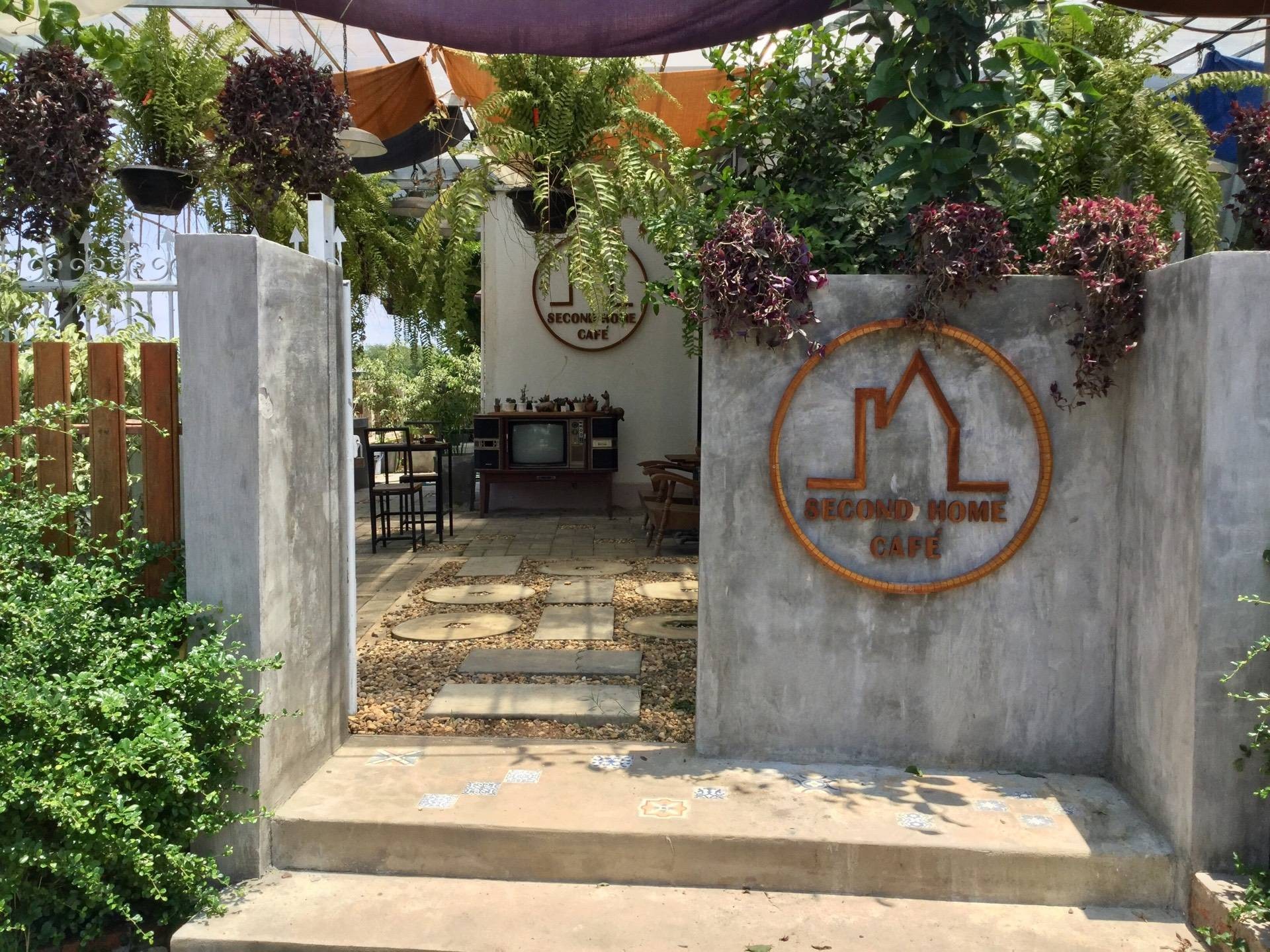 รีวิว Second Home Cafe - ร้านน่ารัก บรรยากาศดี ทางไปสับสนสำหรับมือใหม่ กาแฟรสชาติใช้ได้