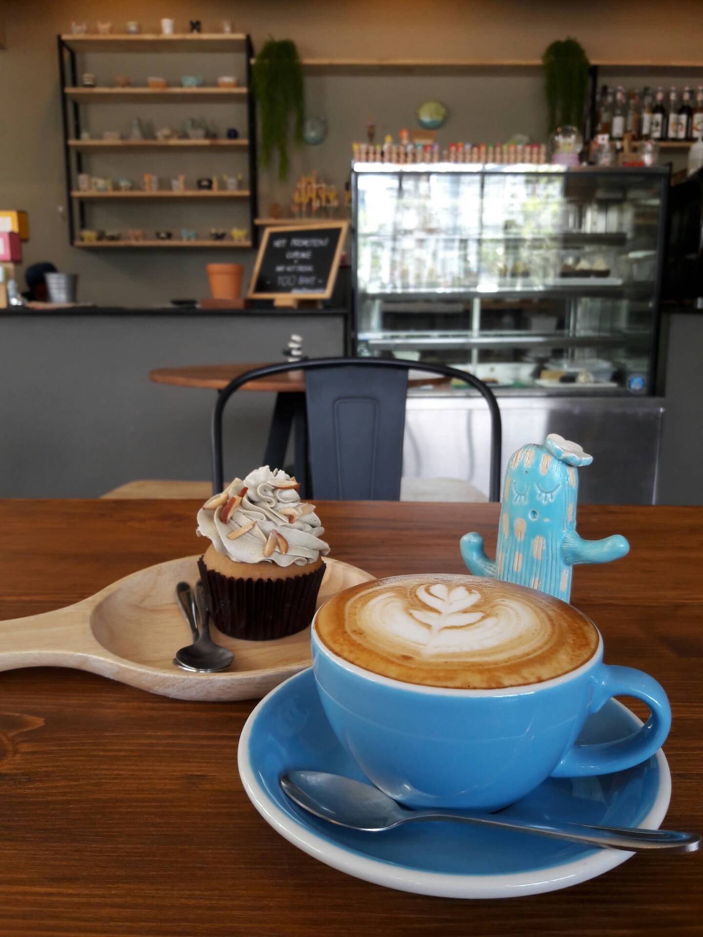 รีวิว Same cafe by Cactus & Cup cafe - จิบกาแฟยามบ่ายพร้อมชมสวนแคคตัสสวย ๆ กันเถอะ