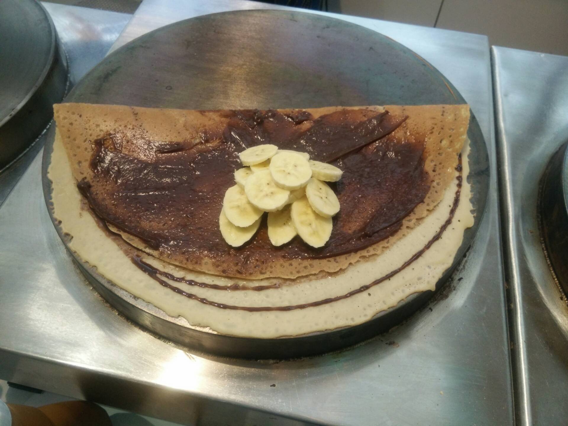 รีวิว Monster's Crepe Central Rama3 - ร้านเครปที่เน้นว่าใช้ chocolate ...