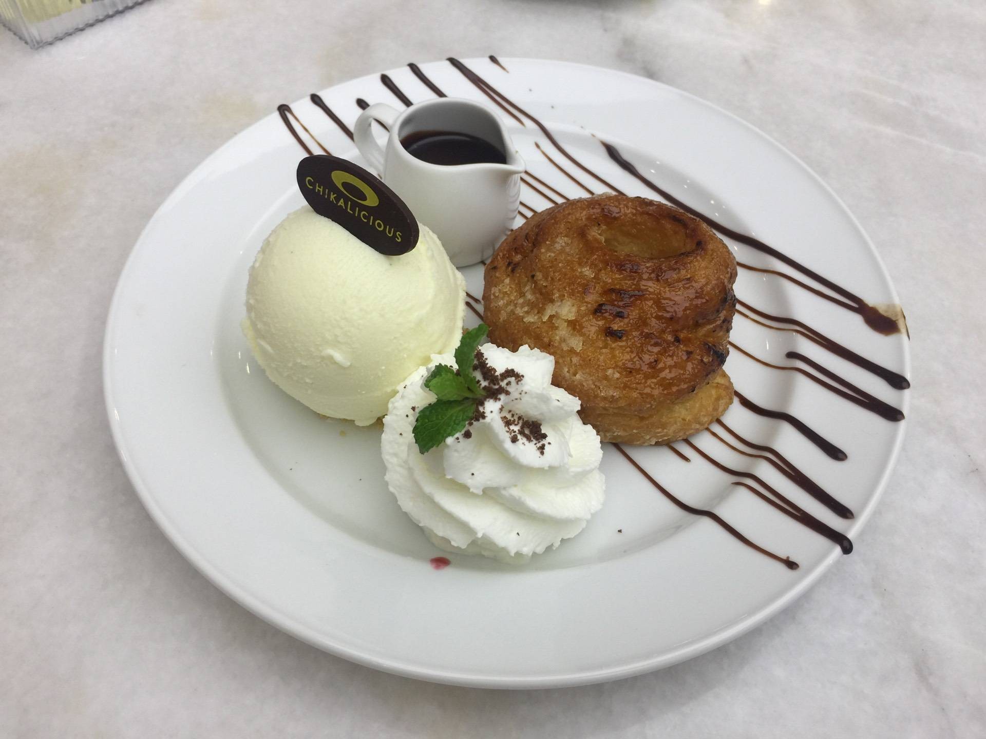 รีวิว Dessert Club by ChikaLicious เอ็มควอเทียร์ - ของหวานคลายร้อน ...