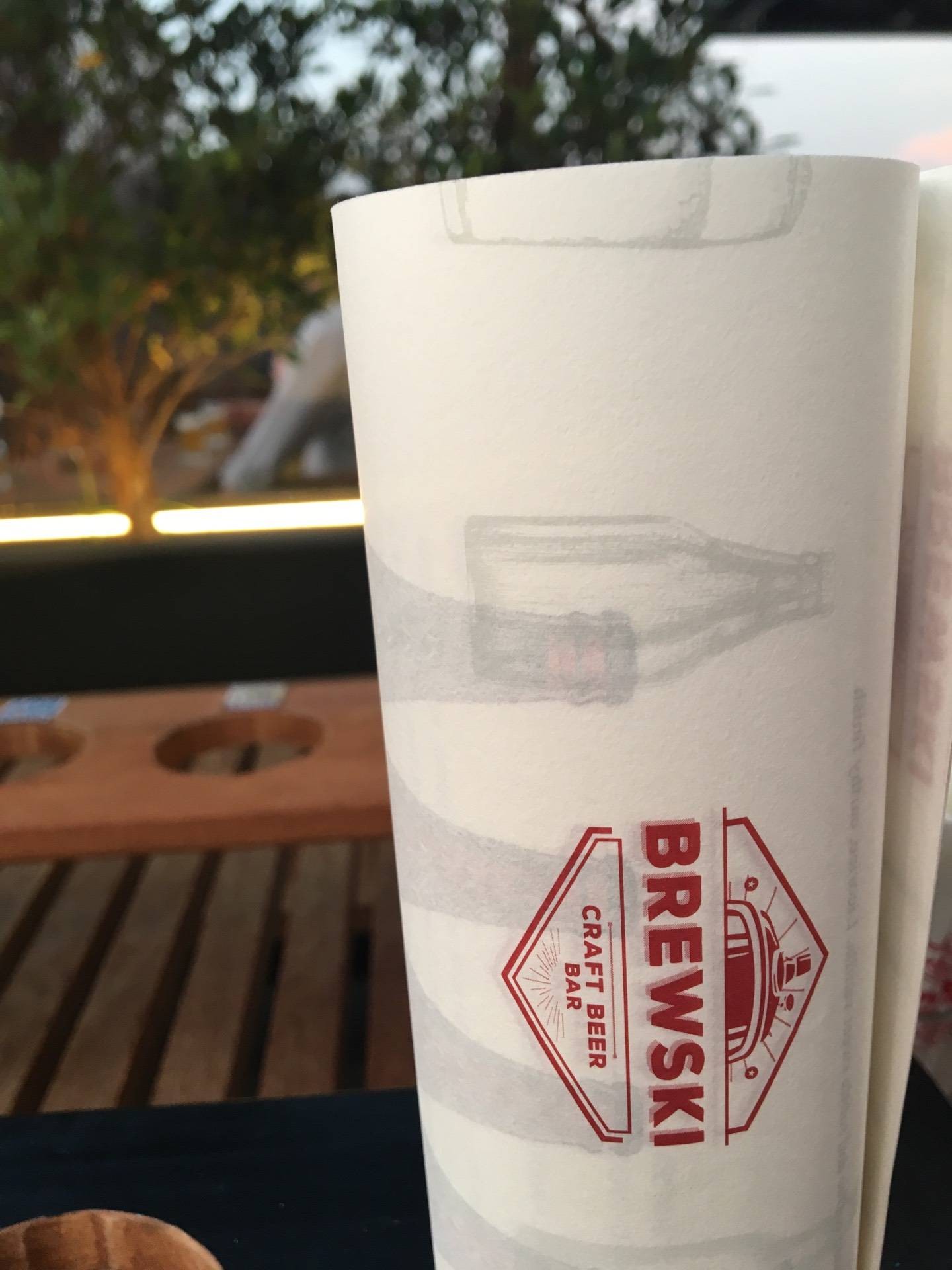 รีวิว Brewski Rooftop Bar - Cool CraftBeer Rooftop Spot in BKK