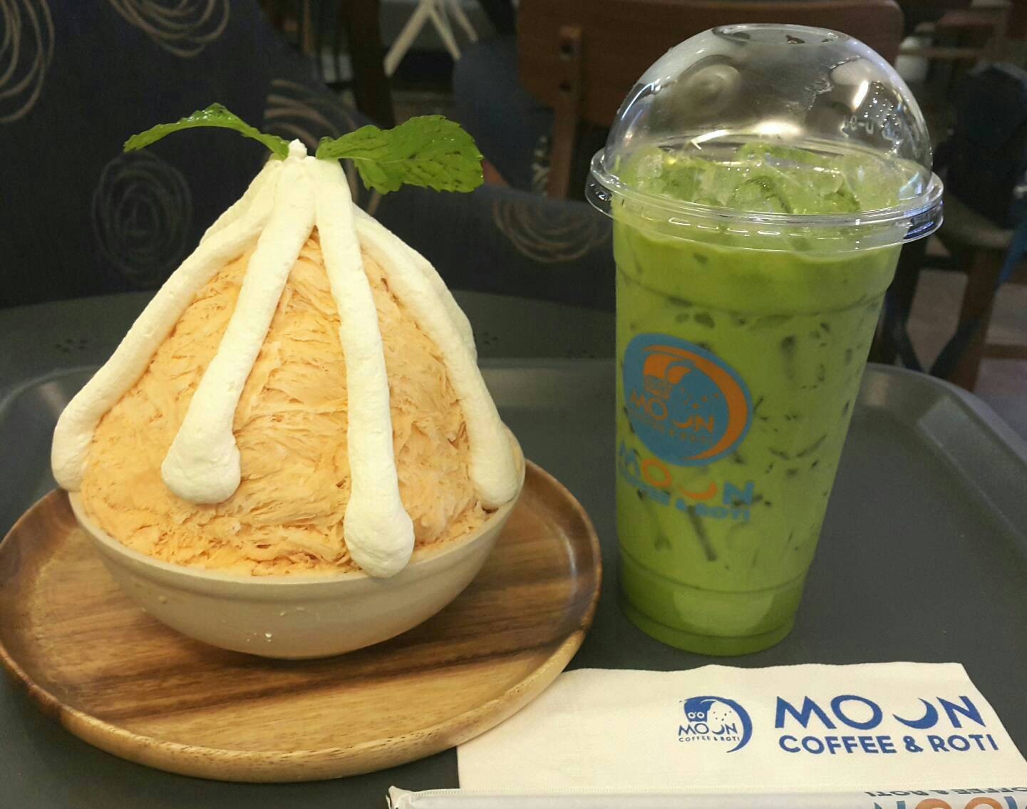 รีวิว Moon Coffee & Roti (Tiwanon) - ราคาไม่แพง เปิด 24ชม. ยังไม่ได้ลอง ...