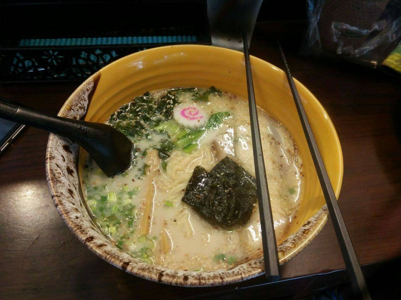 รีวิว Shin Emon ธนิยะ - Hakata Ramen สุดครับบบบ