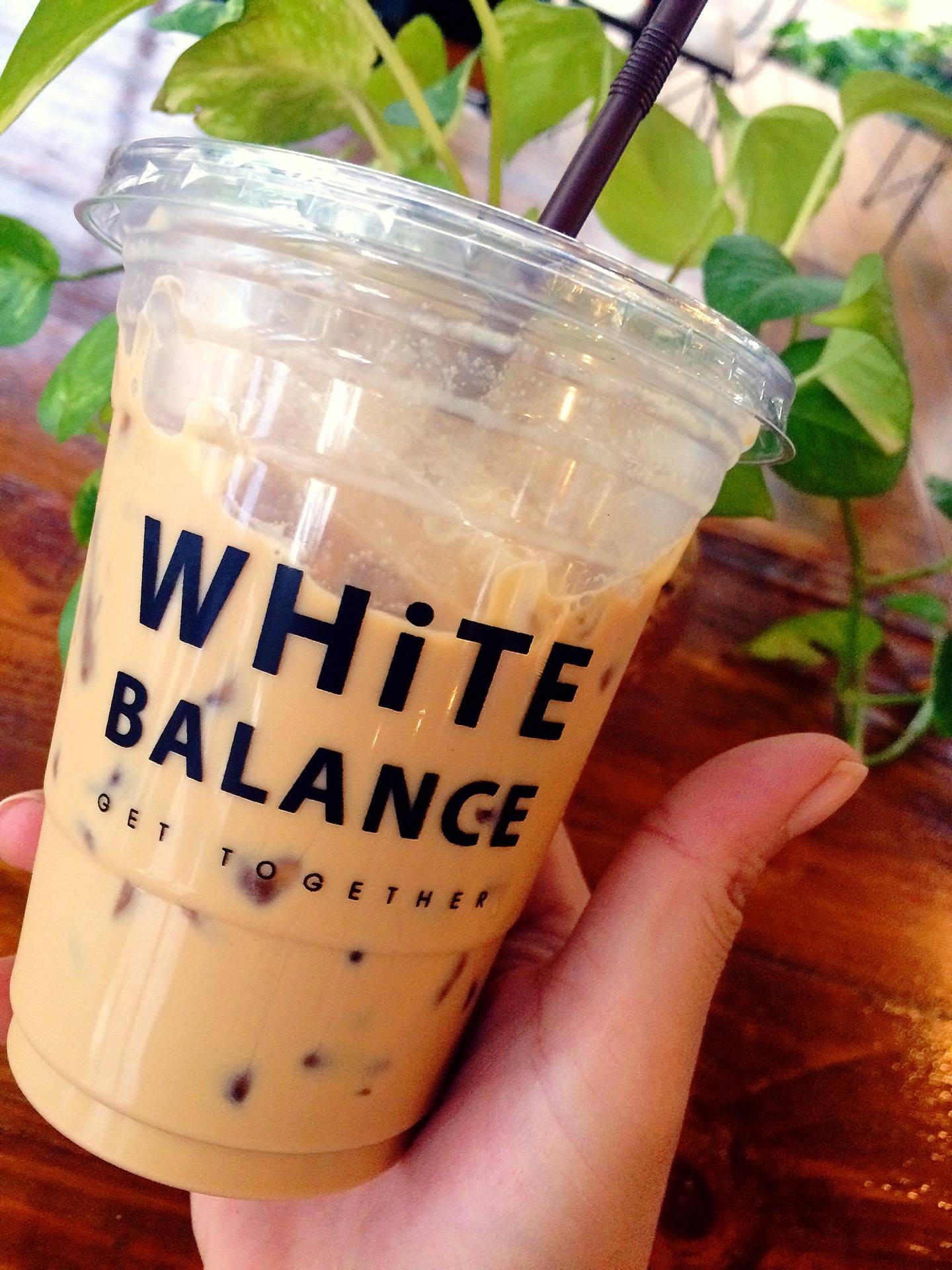 รีวิว White Balance to go - คอกาแฟ คำเดียว "ห้ามพลาด"