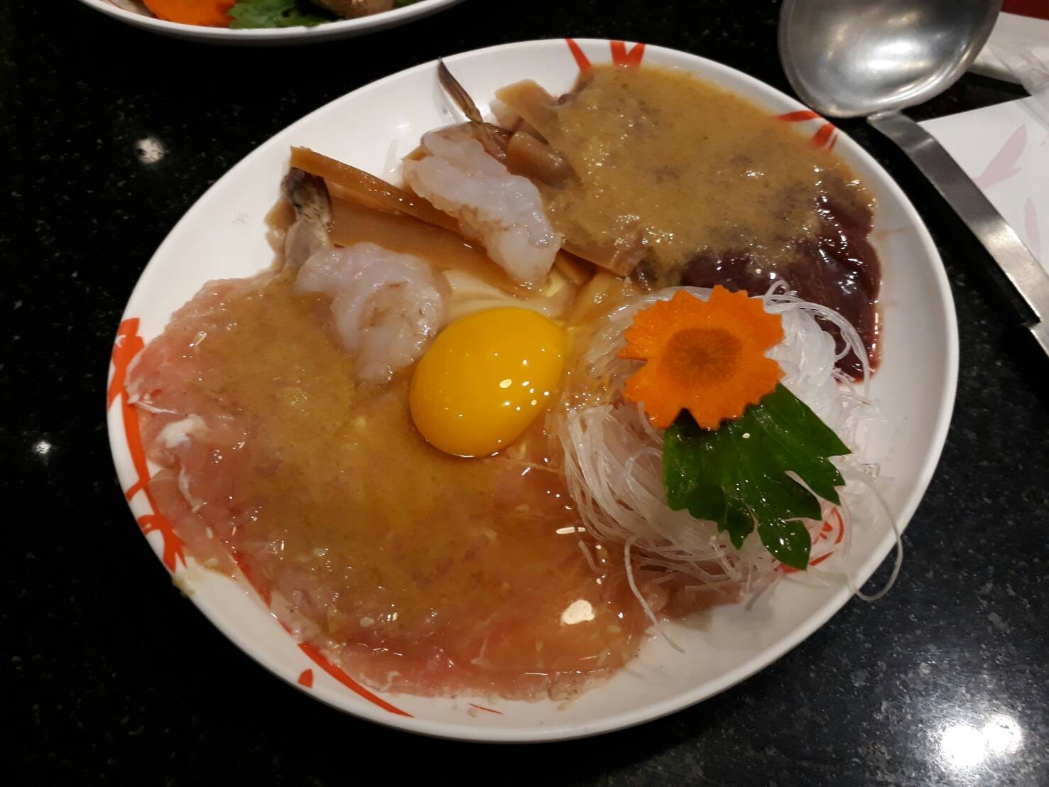 รีวิว Neo Suki เซ็นเตอร์วัน - สุกี้นานาชาติ น้ำซุปกลมกล่อม มีน้ำจิ้มให้ ...