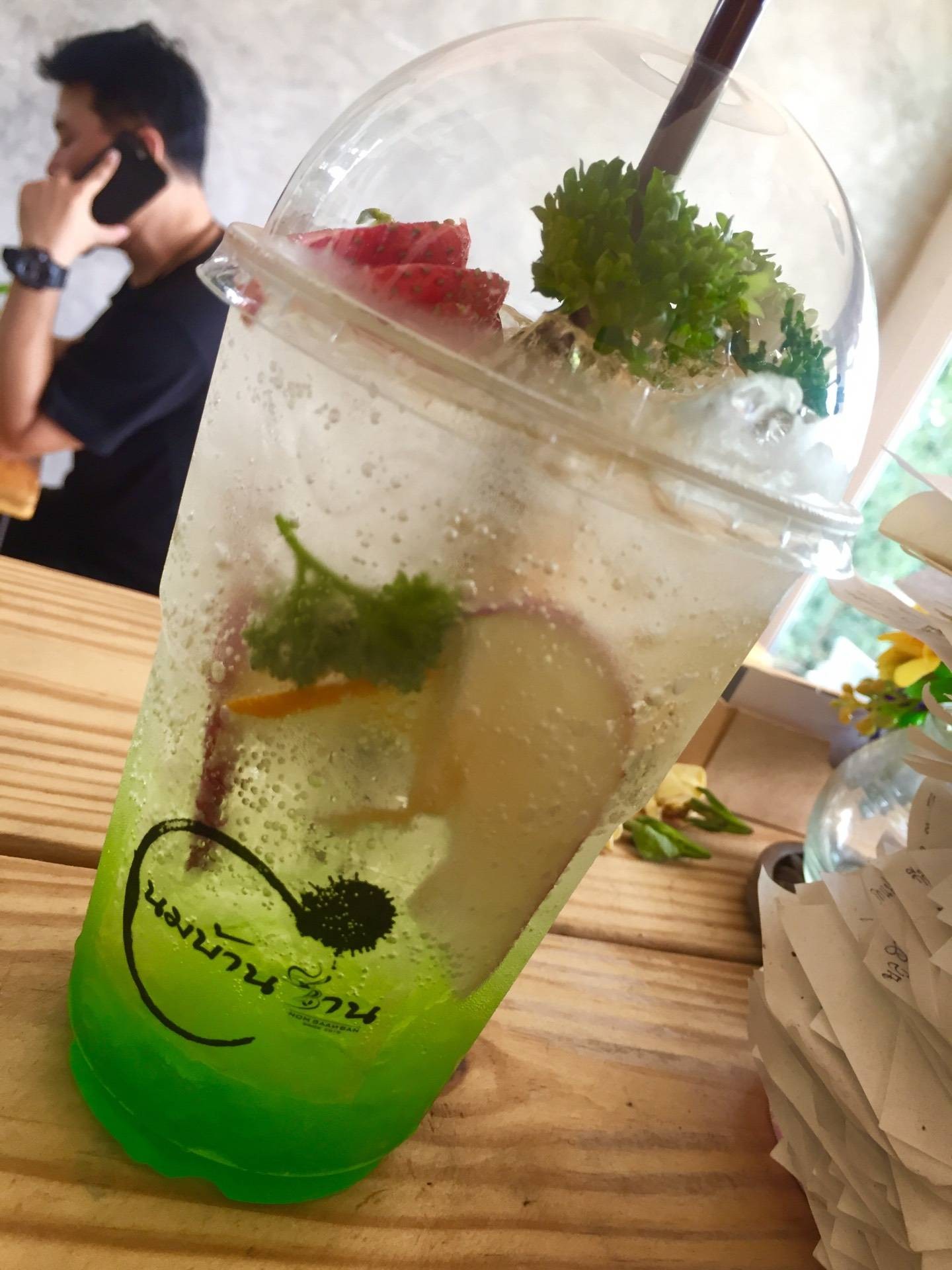 รีวิว CHAR CAFE (Byนมบ้านบ้าน) สันป่าตอง - กาแฟอร่อยมากค่ะ😏👍🏻☕️